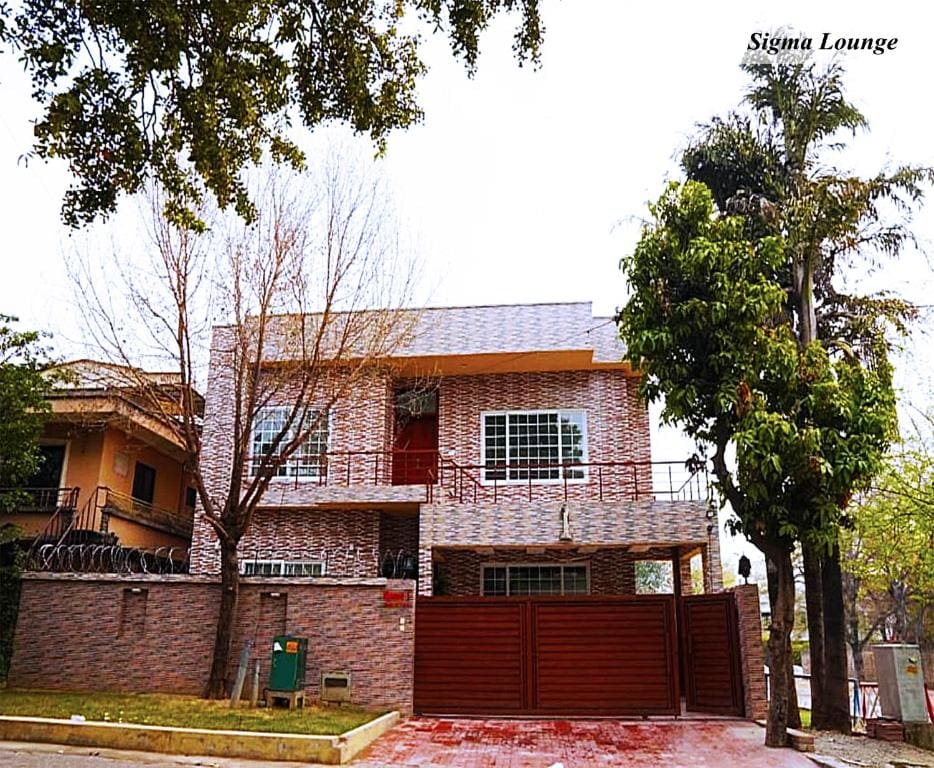 Grand Royal - Islamabad