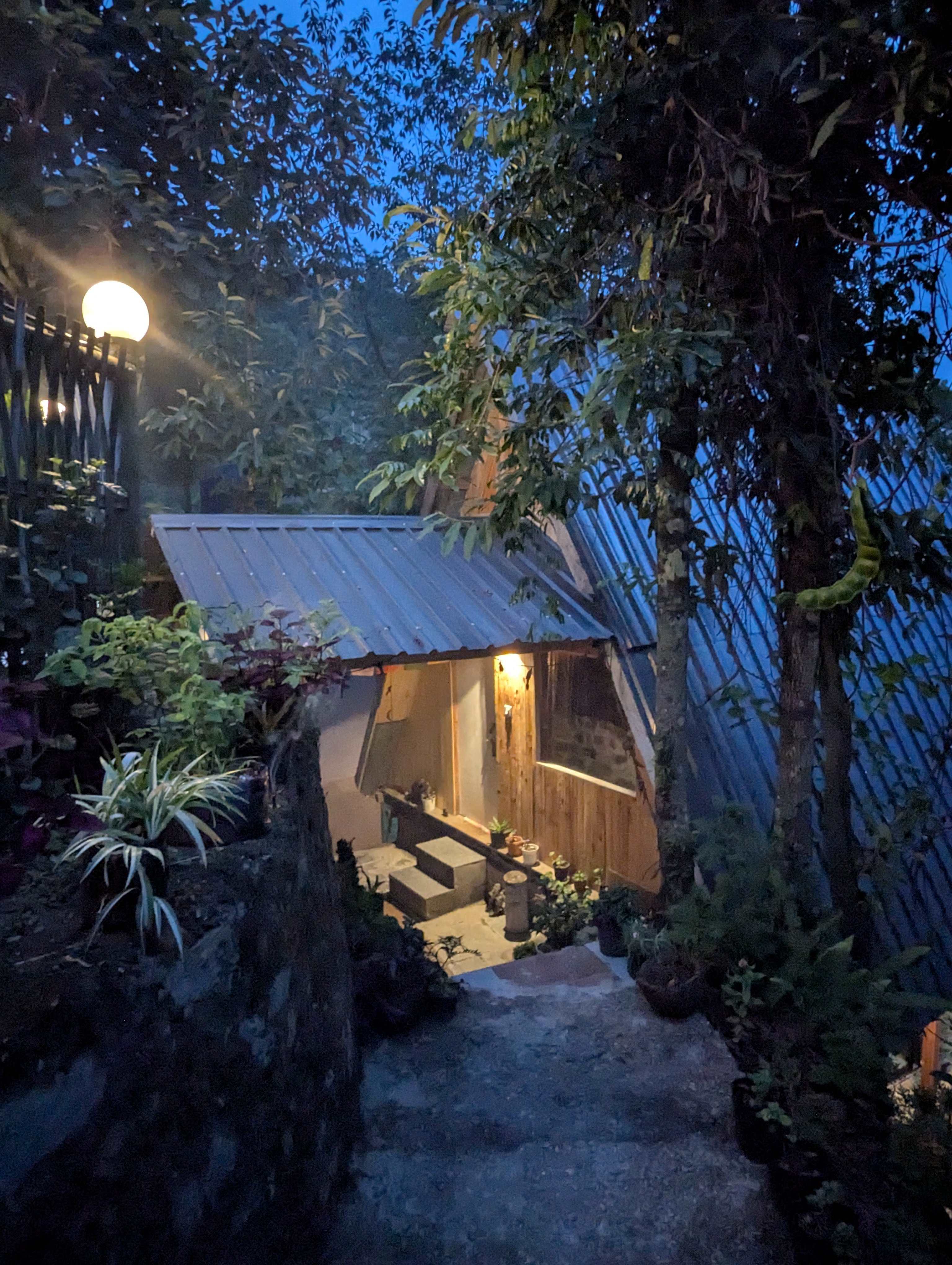 Mochileros Cherry Treehouse - シッキム