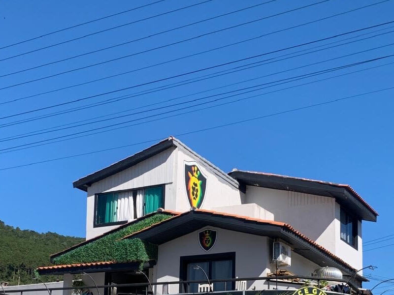 Flora E Fauna Hostel - Florianópolis