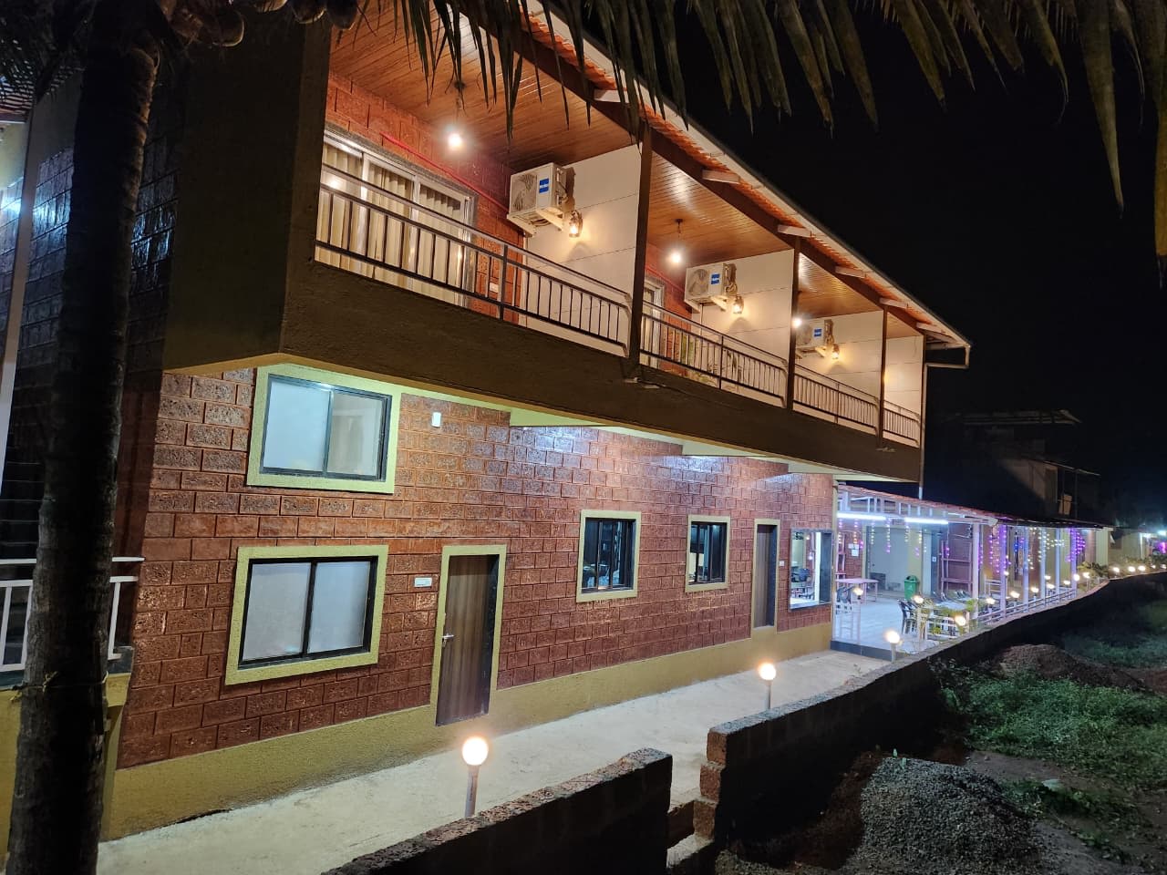 Maitri Beach Resort - Murud