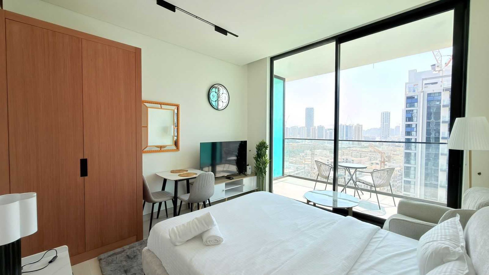 Premium Studio In Jvc Bazr - Dubai