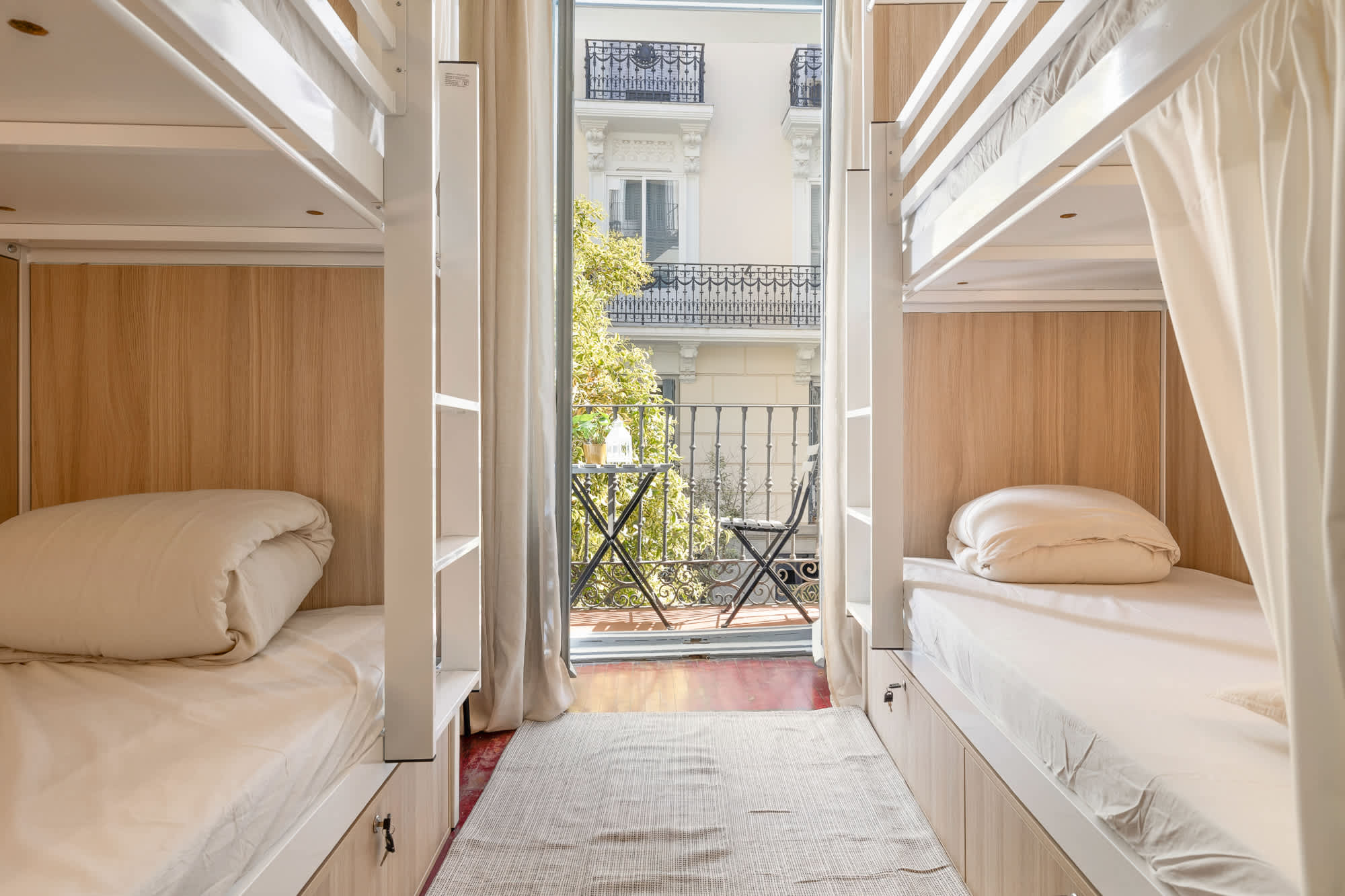Hostel Anguita - Chueca