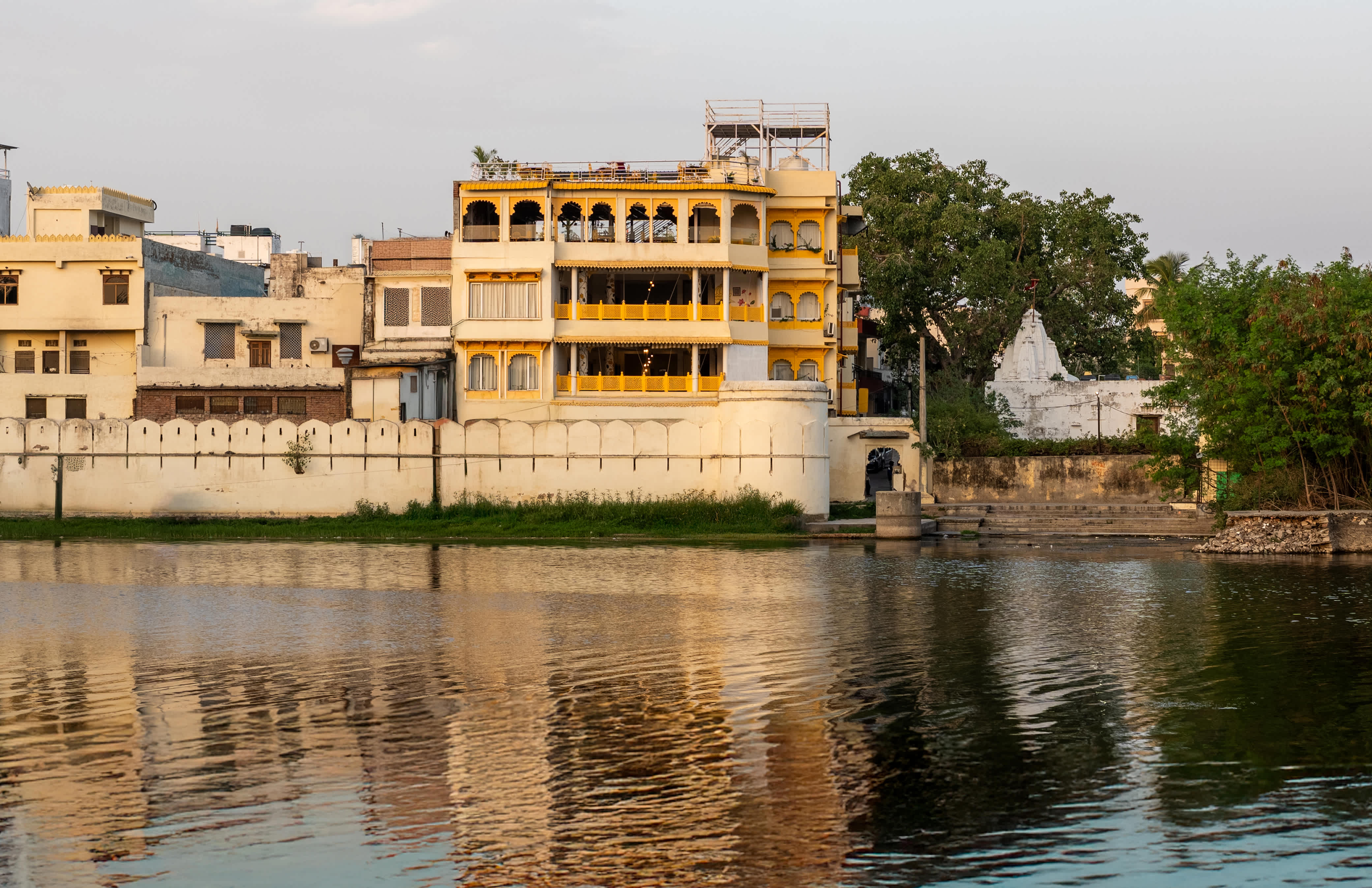 Young Monk Hostel Udaipur - Jaydurg Haveli - Udaipur