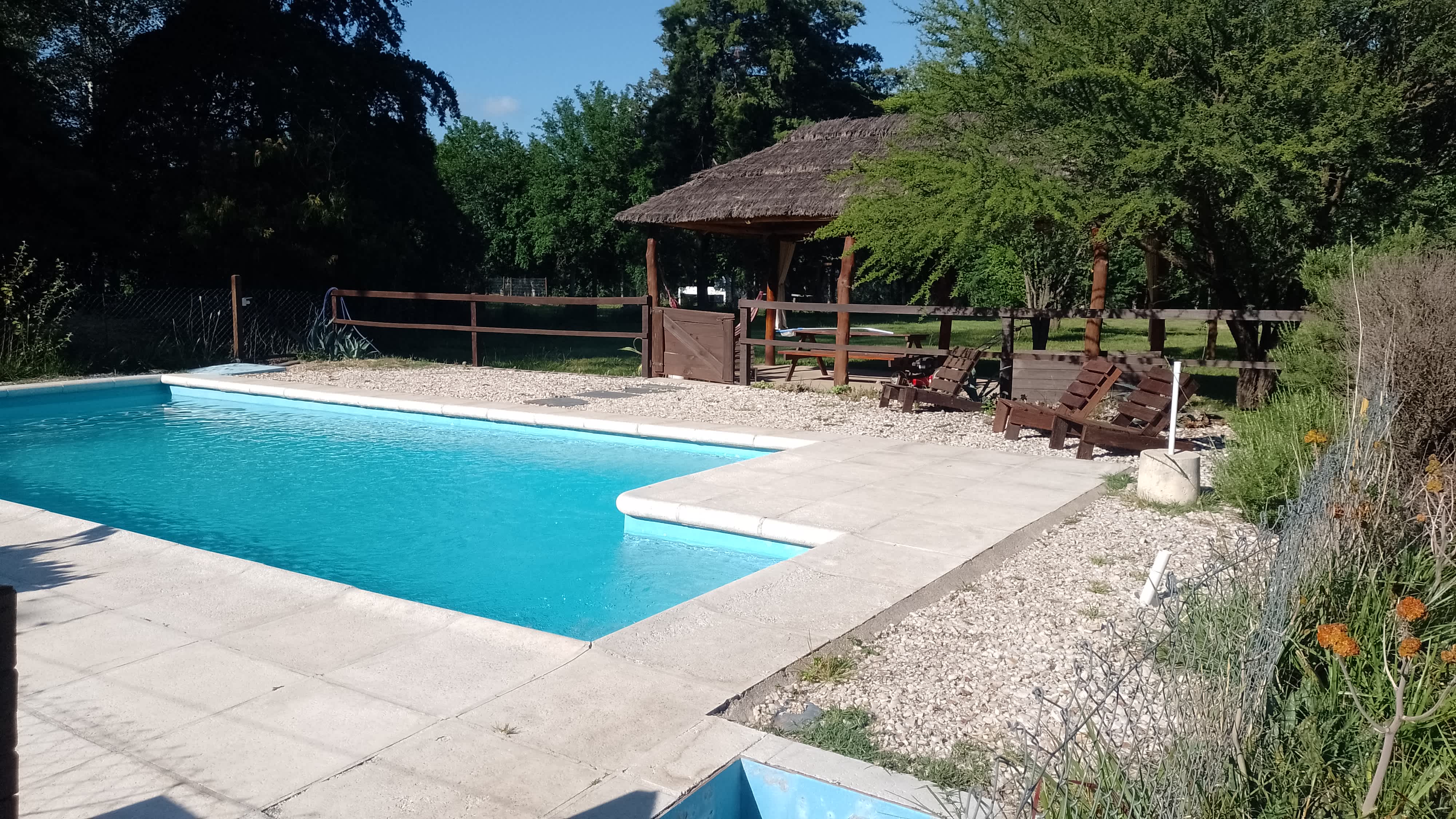 La Brújula Hostel Y Club Social - Cordoba