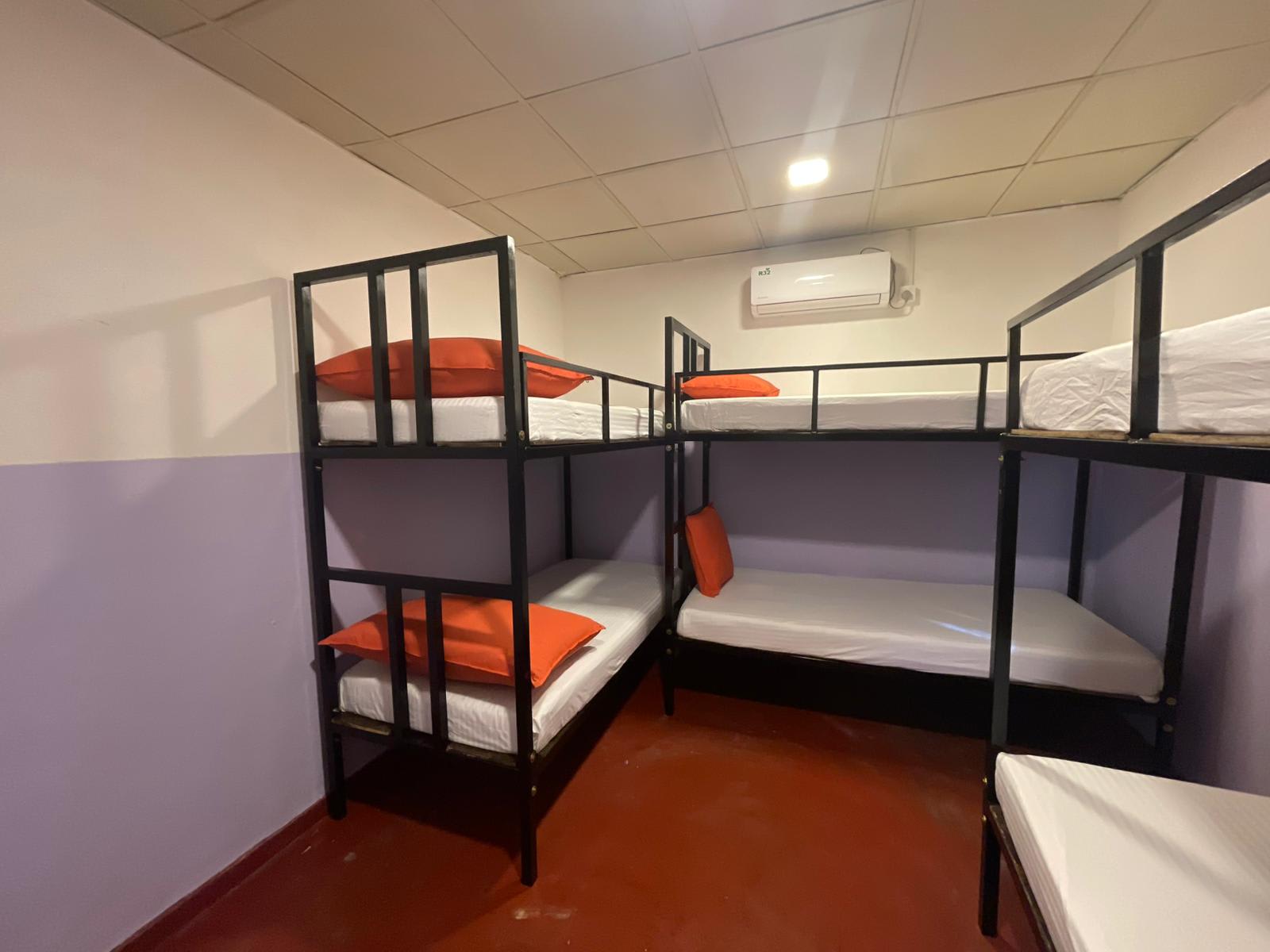 Kuma Surf Camp Hostel - Mirissa