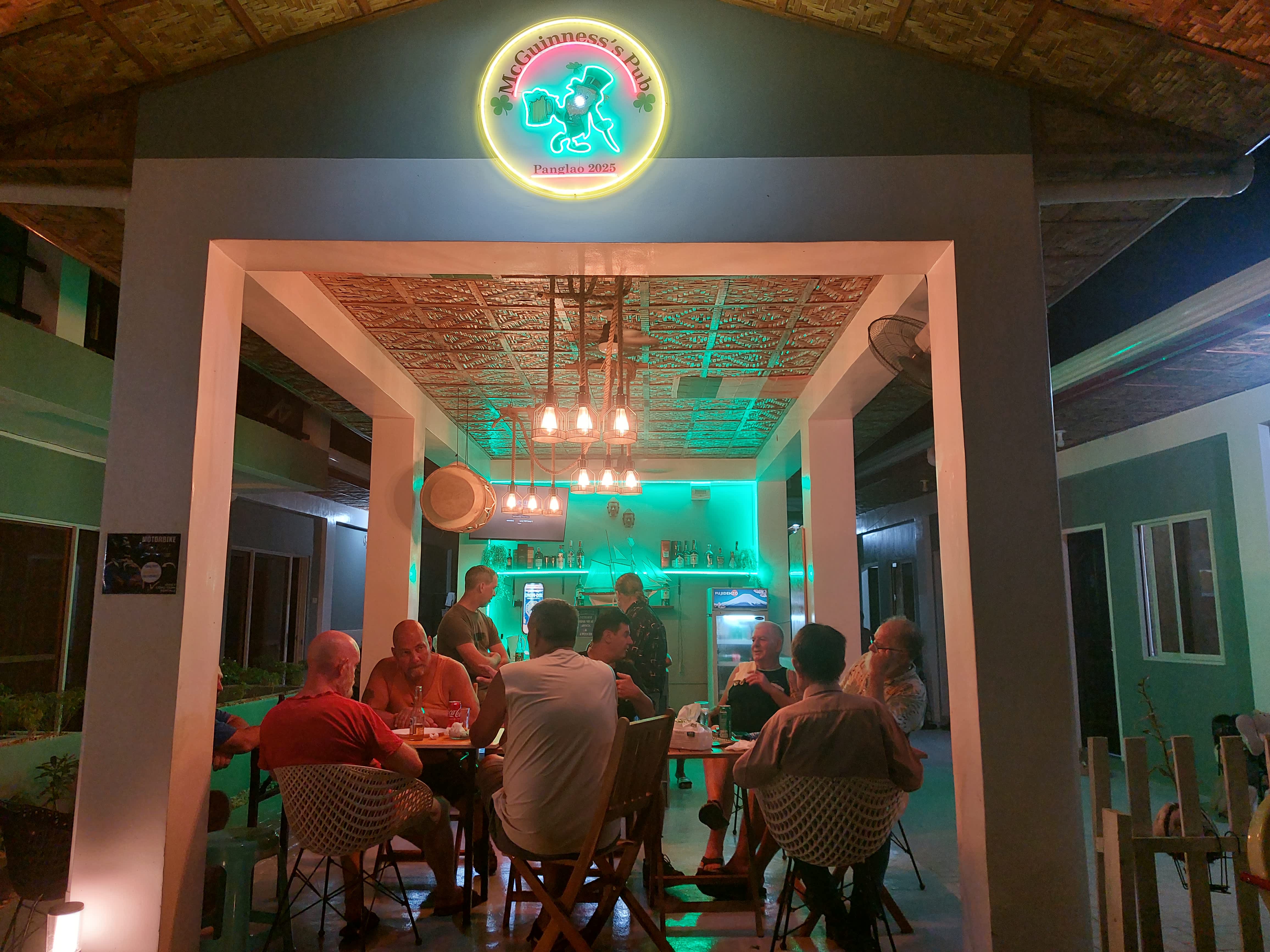 The Village Room Rental - Panglao