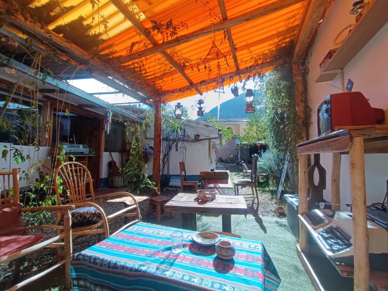Antiques Homestay - Madre de Dios