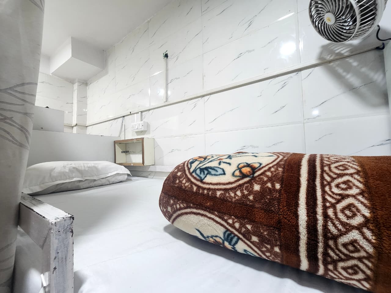 A One Hostel - Delhi