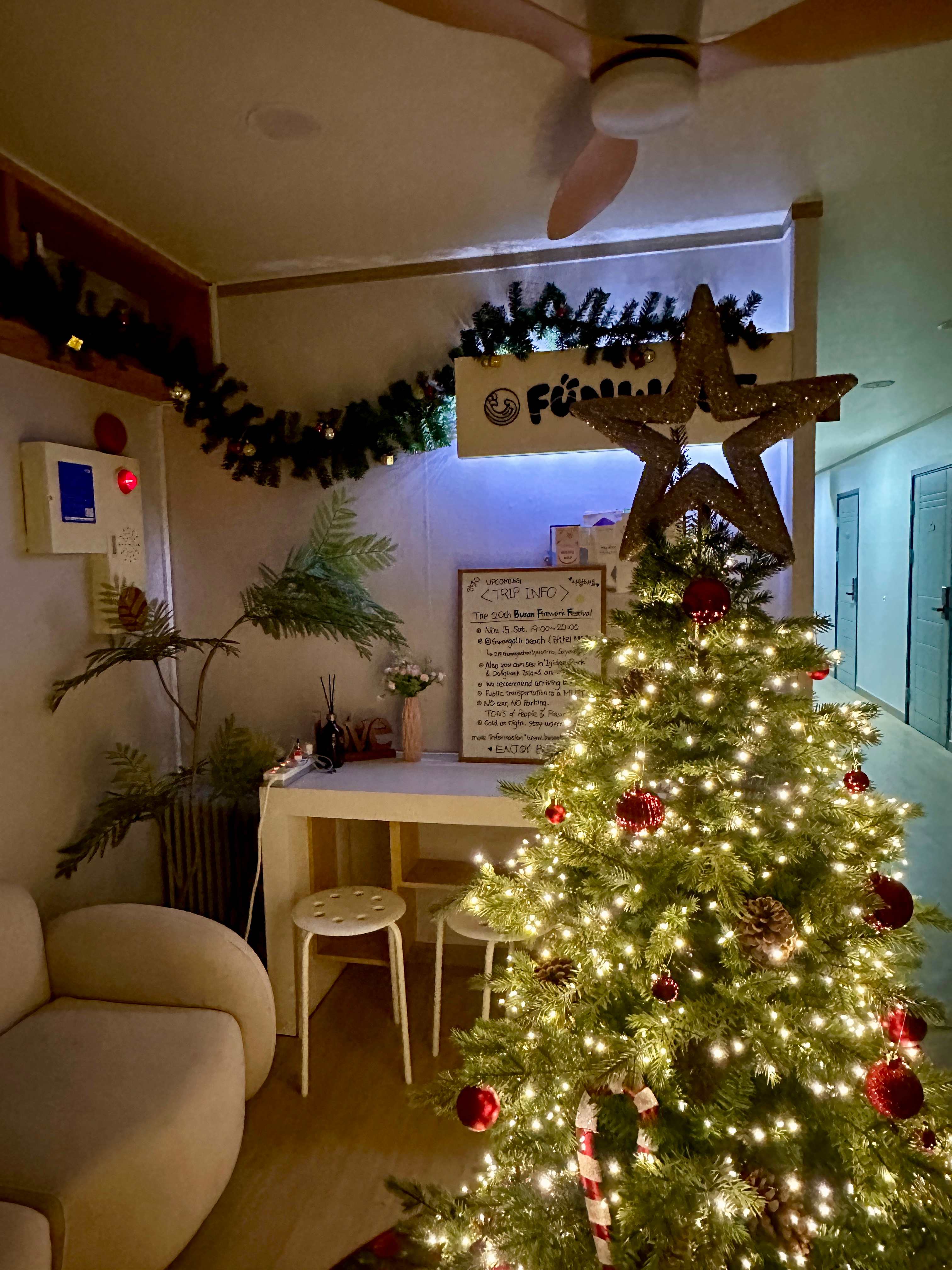 Funwave Guest House In Haeundae - Pusan