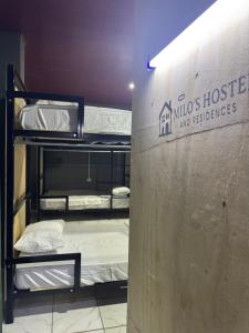 Milo's Hostel And Residences - Santa Ana