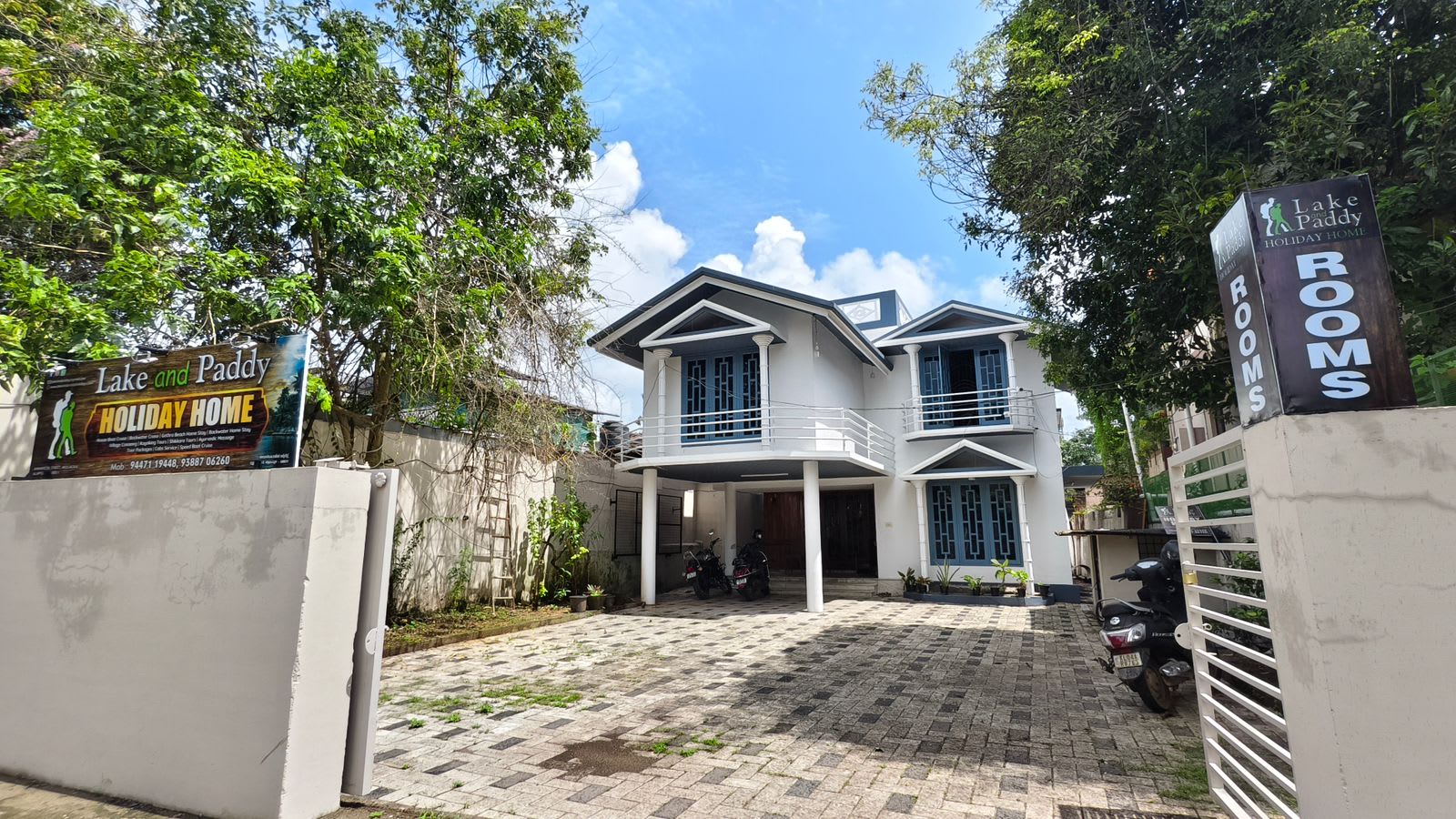 Lake And Paddy Holiday Home - Alappuzha