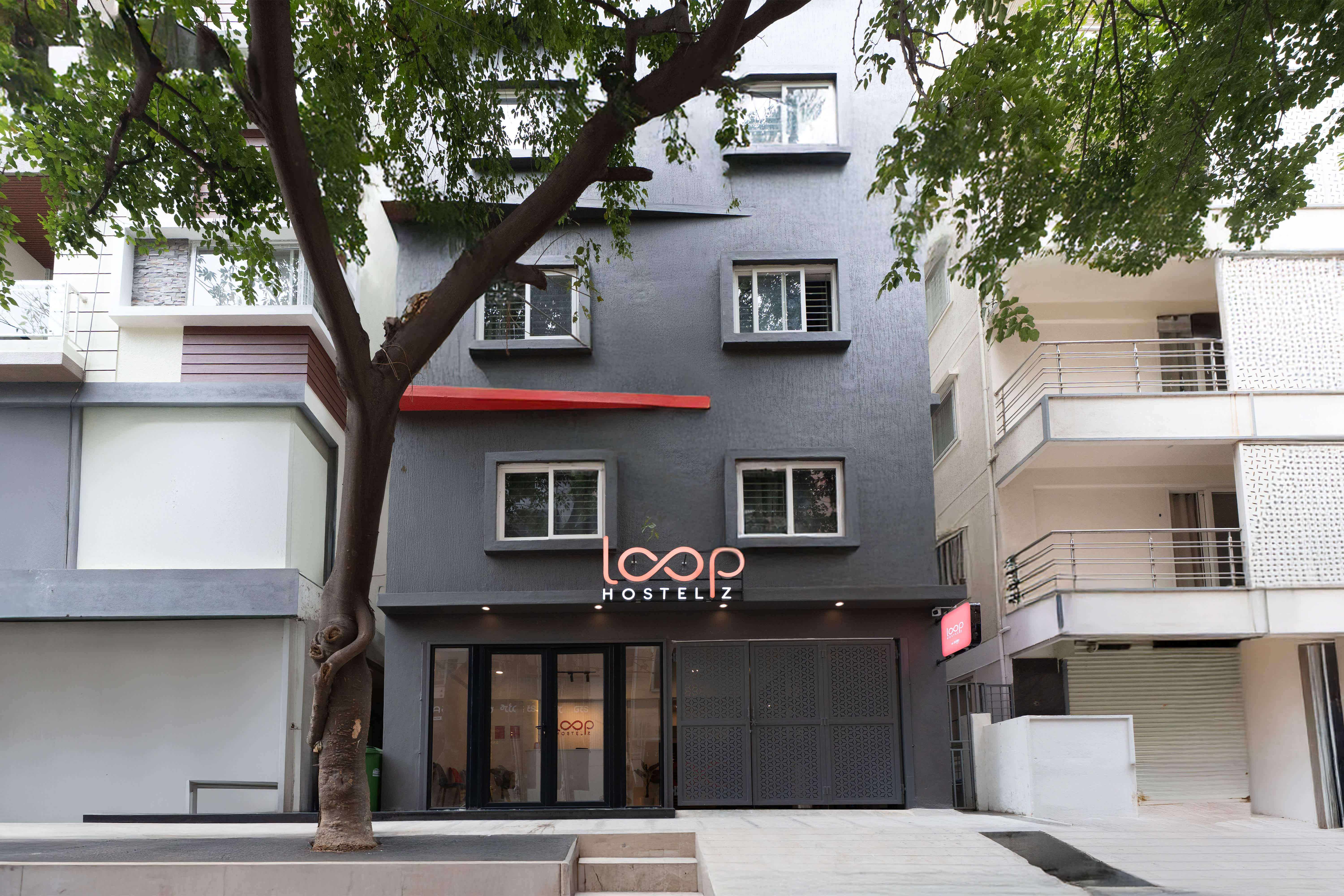 Loop Hostels - Ramaiah - Bangalore