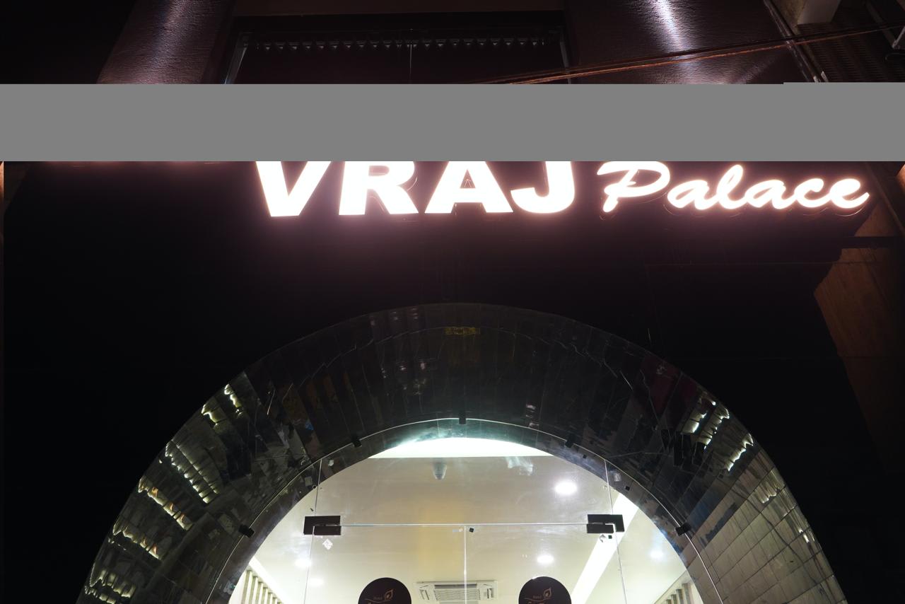 Hotel Vraj Palace - Dwarka