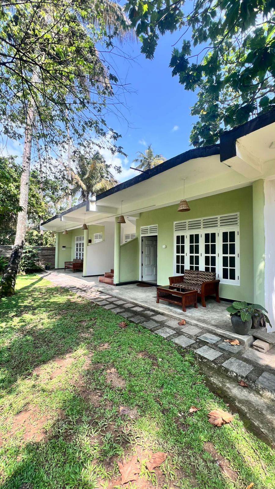 Mi Surf Hostel Mirissa - Mirissa