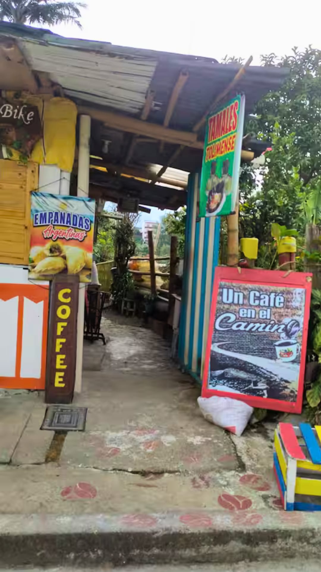 Un Cafe En El Camino - Salento