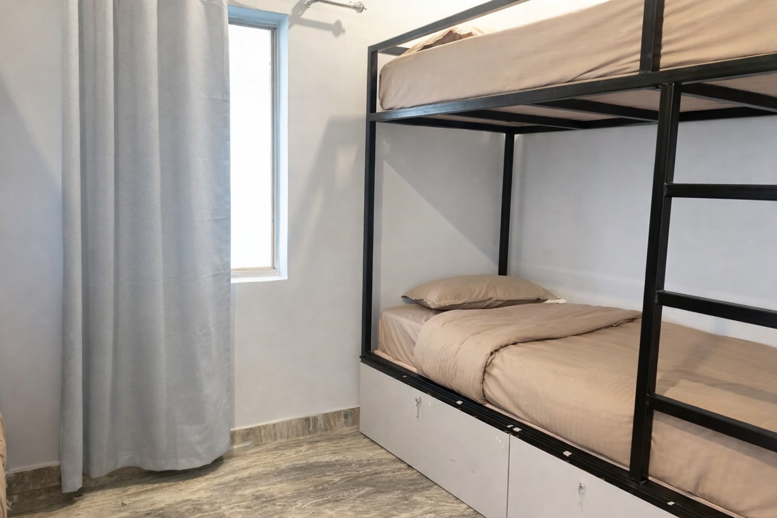 Backpacker Stop - Bhimtal