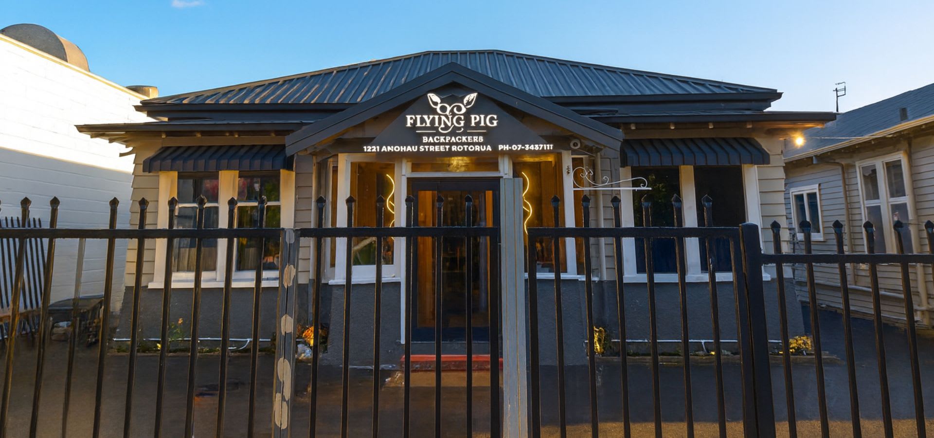 Flying Pig Backpackers - Rotorua