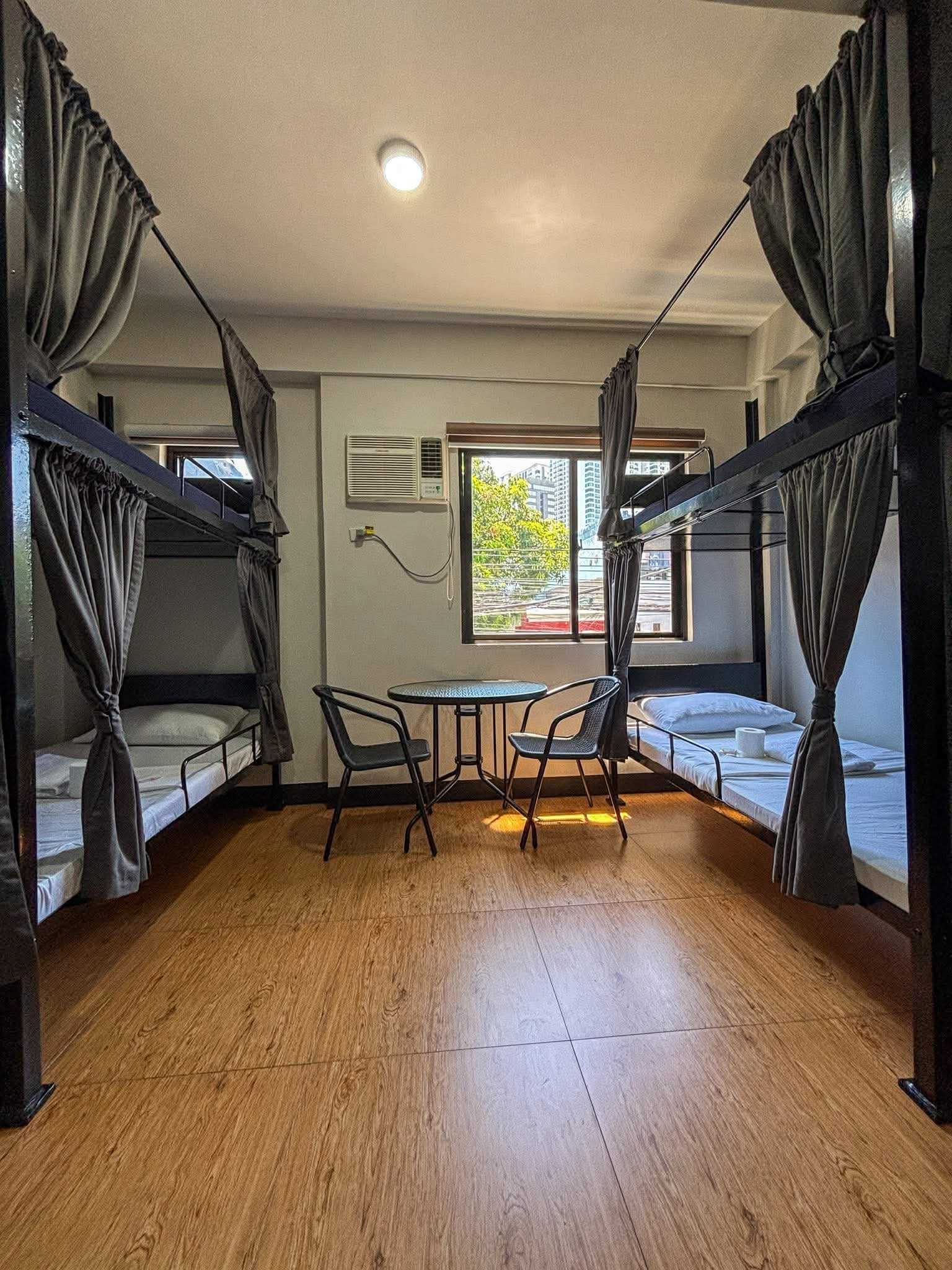 The Budget Inn - Manila