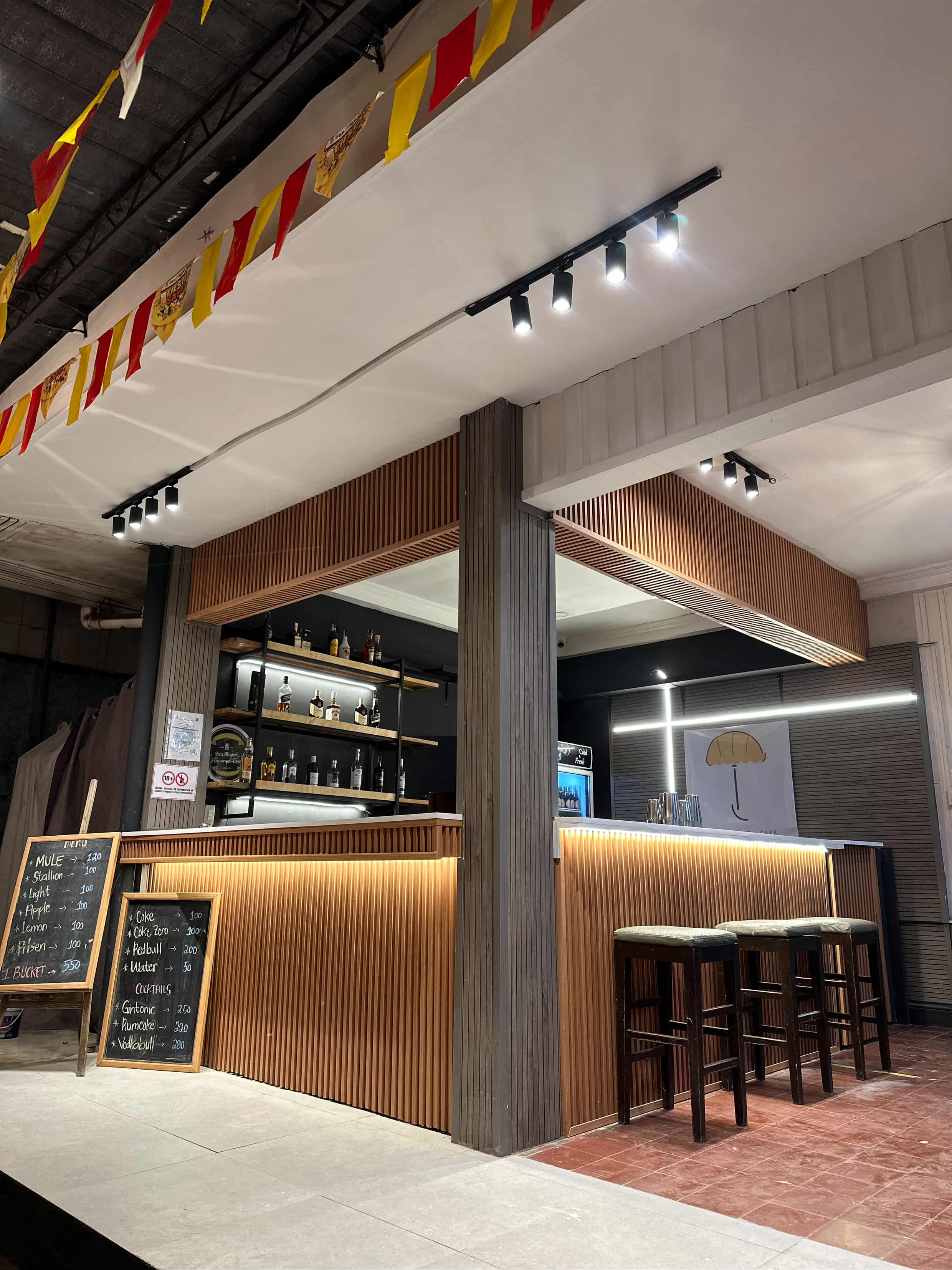 Yellow Umbrella Hostels - Cebu City