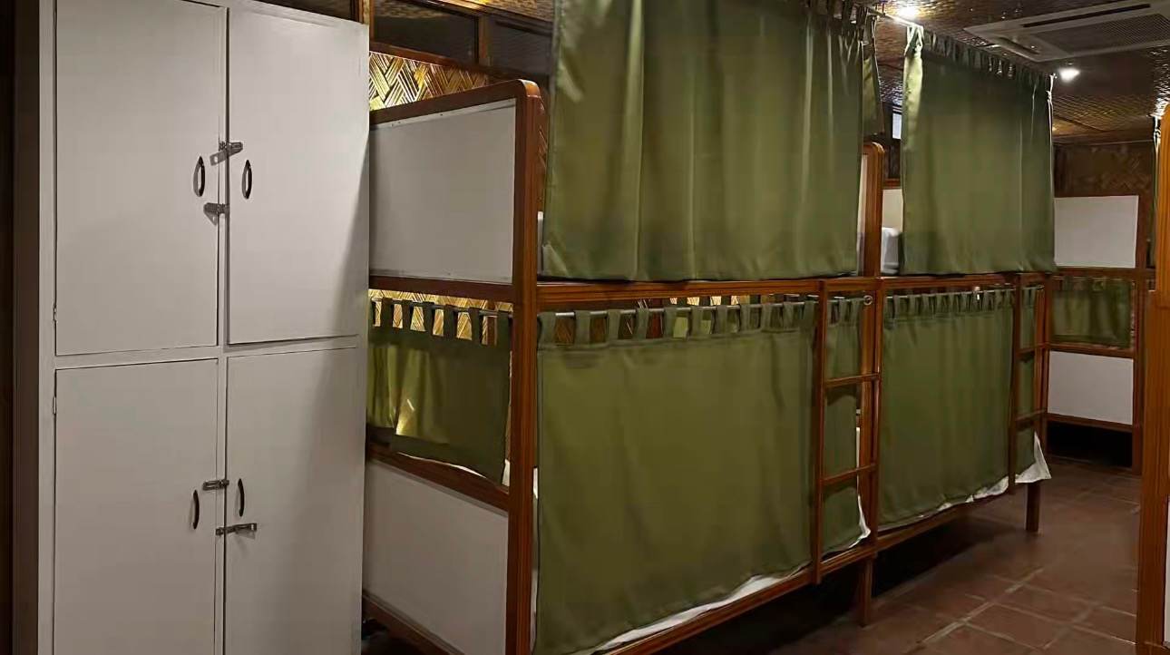 Jungle Hostel - Puerto Princesa