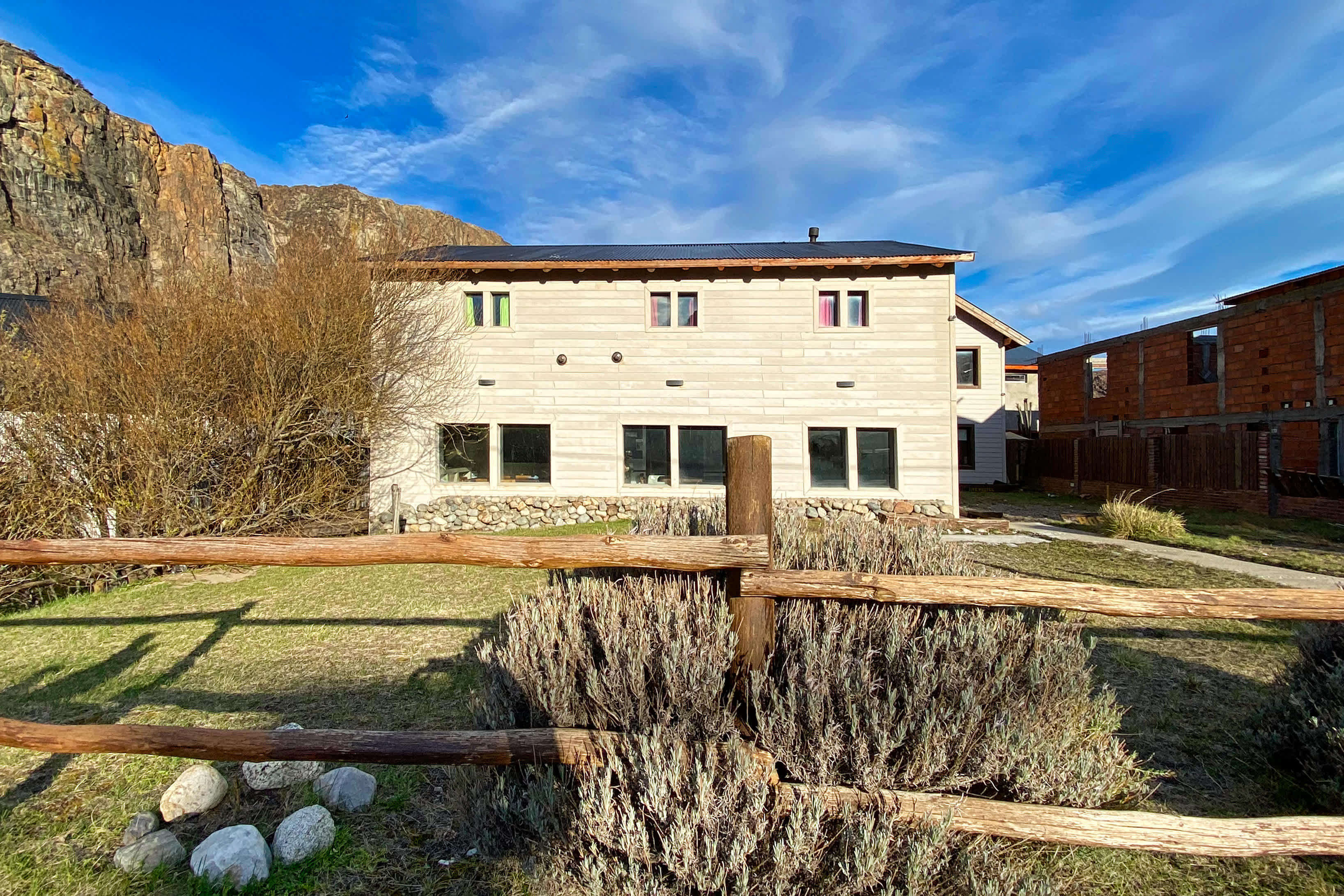 Aylen-aike Hostel - Natales