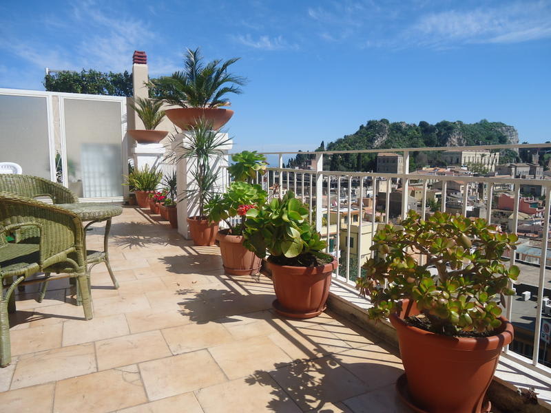 Hostel Taormina "Homstel" - Taormina