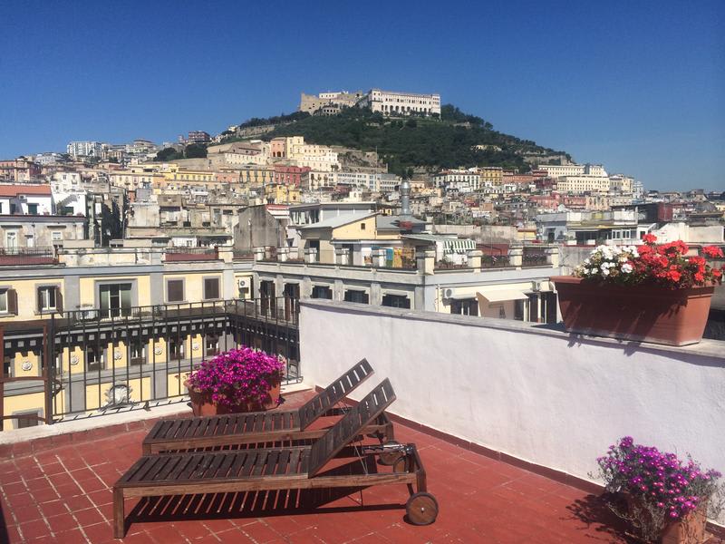 Like A Caravan On The Roof, With Private Terrace - Naples