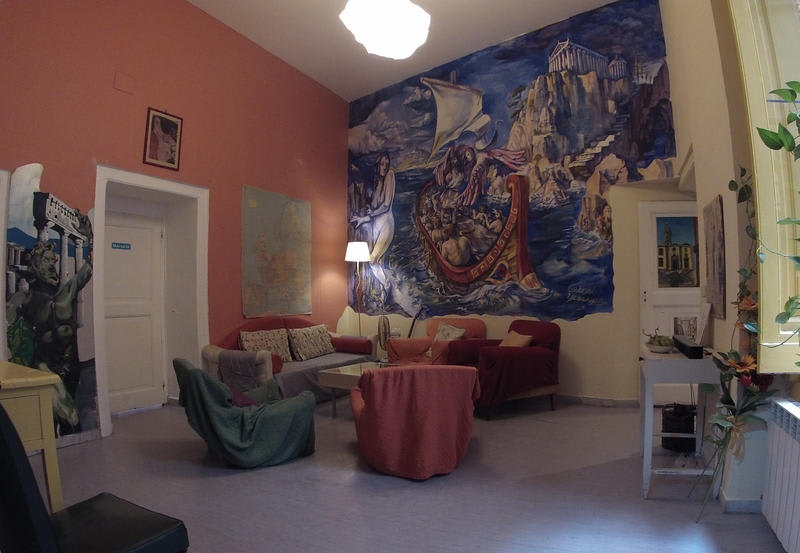 6 Small Rooms - Naples