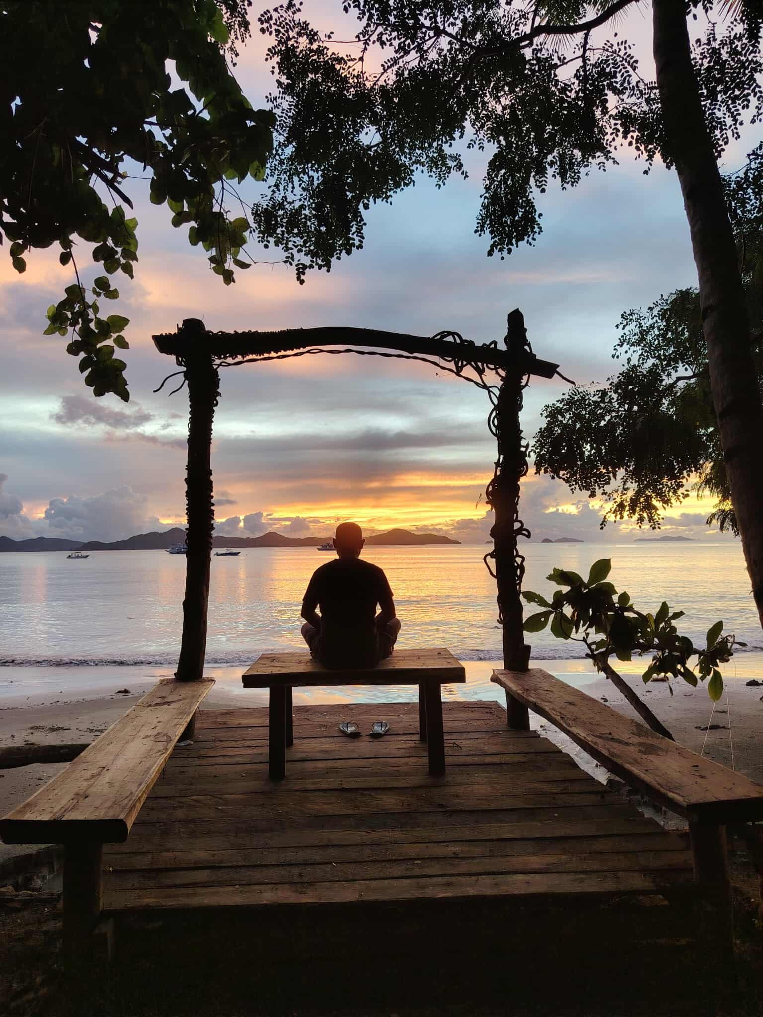 Kamp Tapik - Sibaltan - El Nido, Philippines