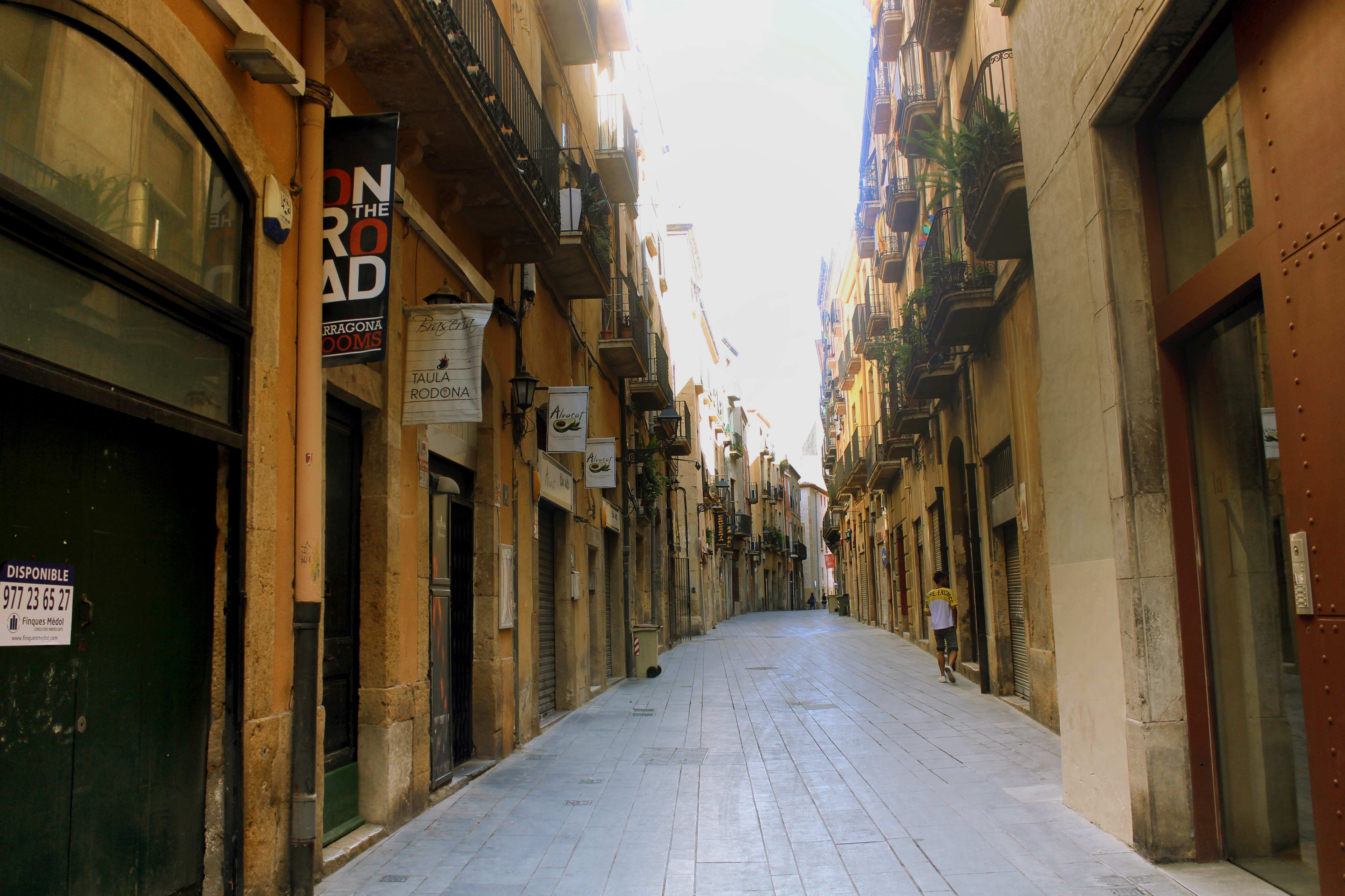 On The Road. Tarragona Rooms - Tarragona