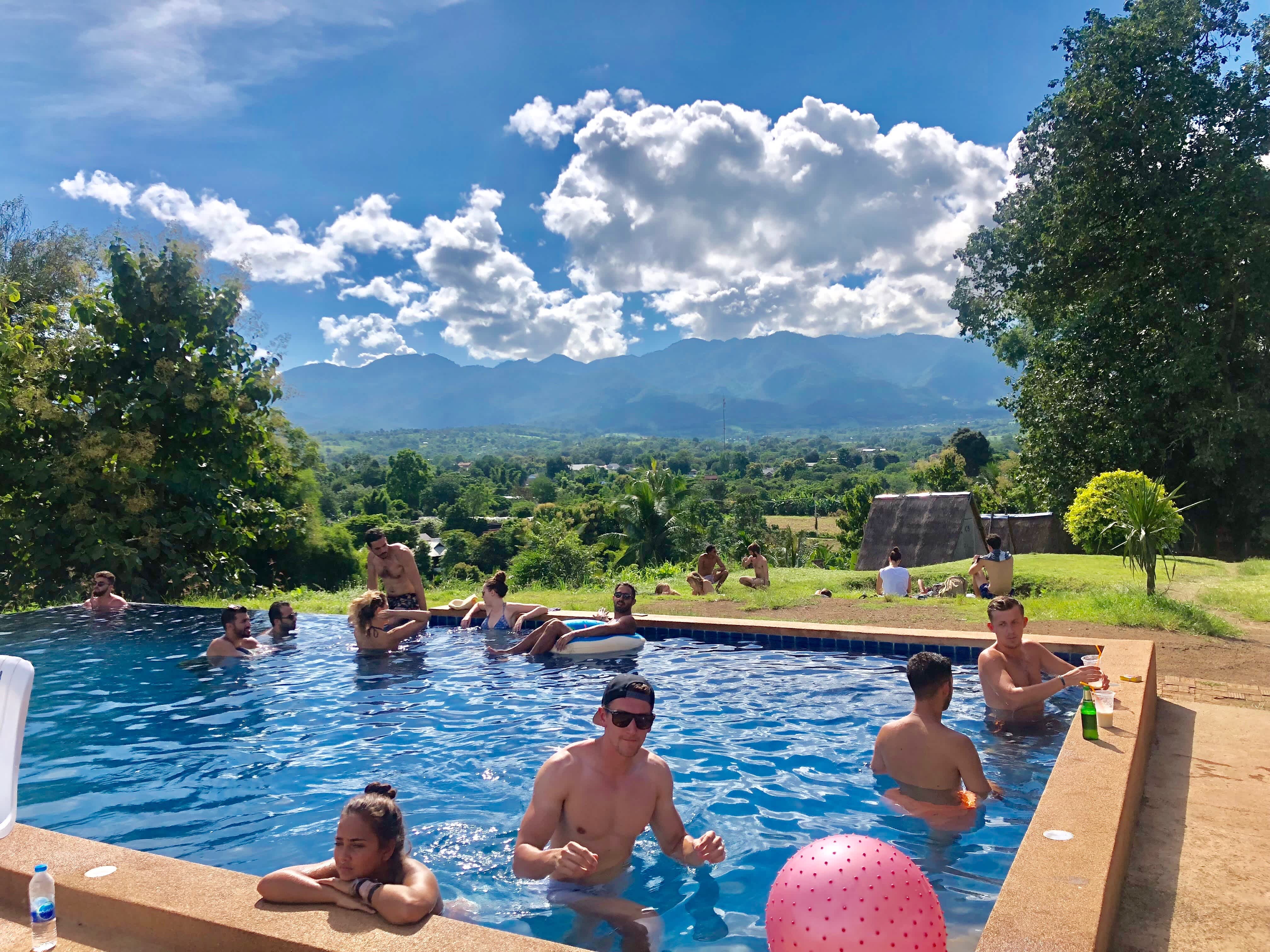 The Famous Pai Circus Hostel - Mae Hong Son