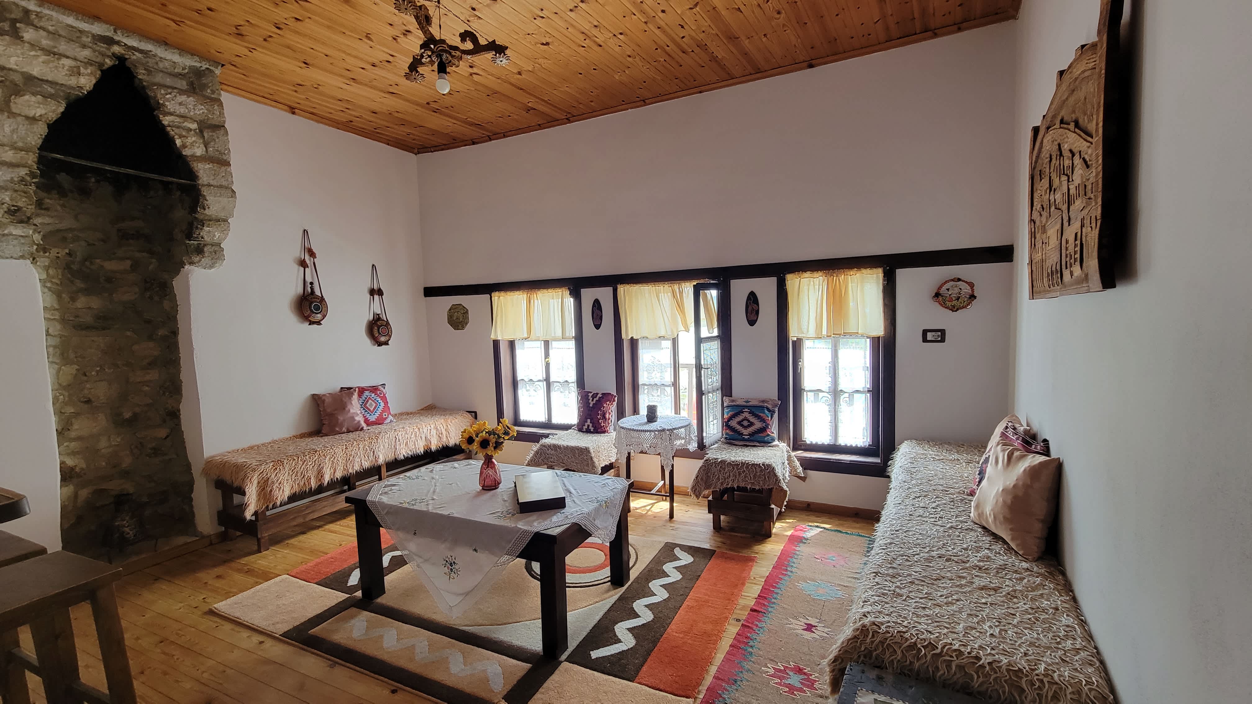 Hostel Mangalem - Berat