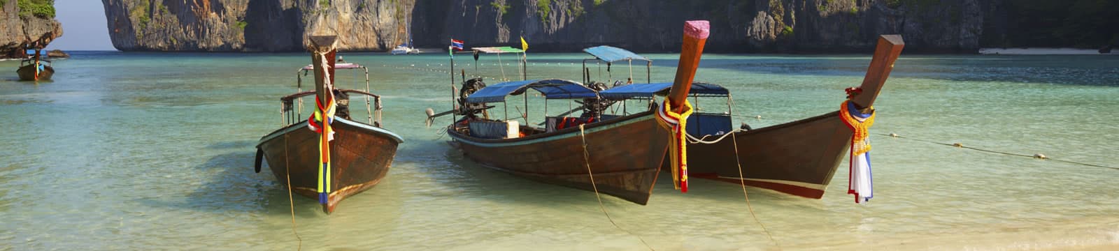 Best Hostels in Phuket for solo travellers from €2.67 | 2026