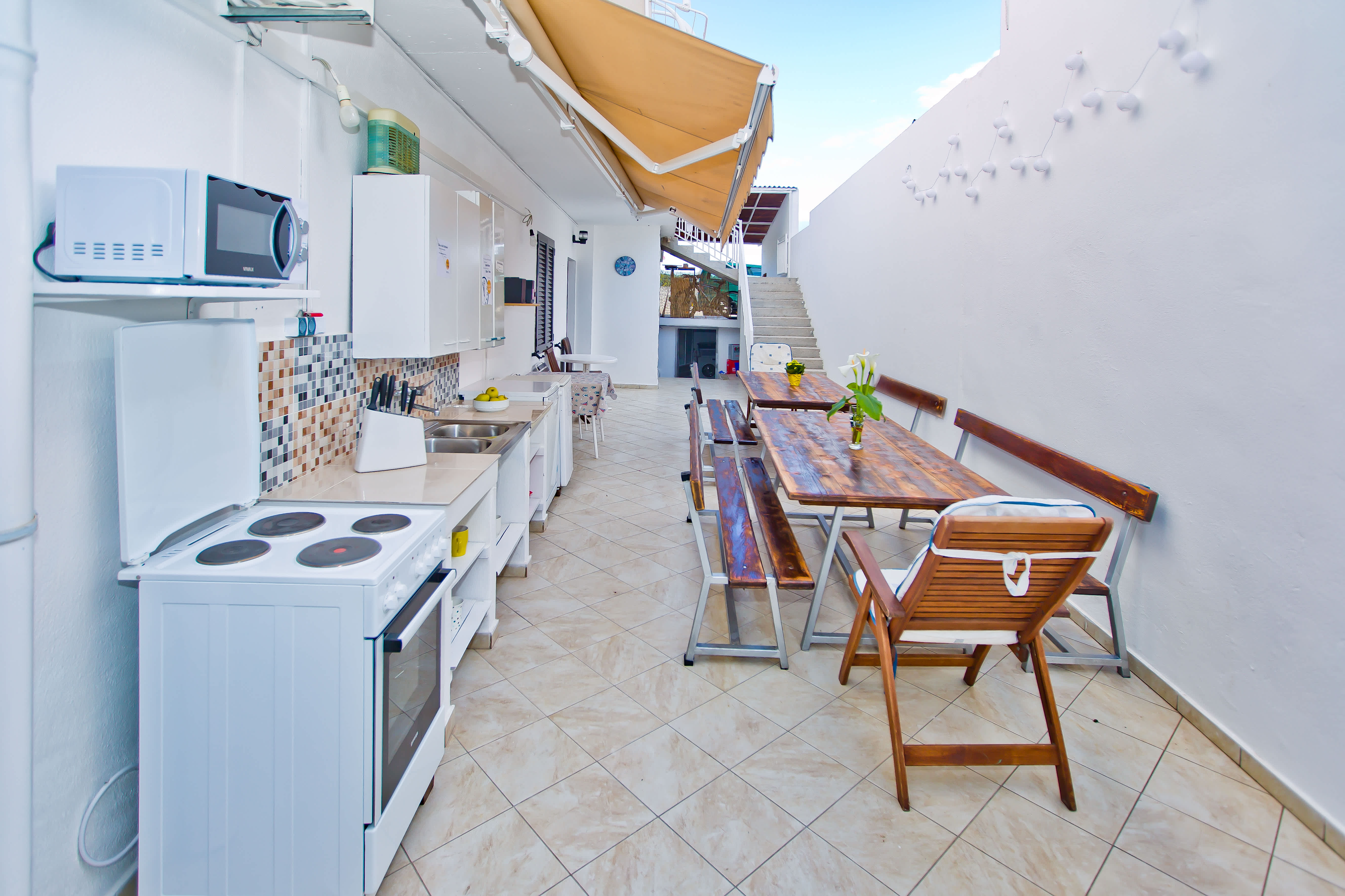 Luka's Lodge, Hvar - 2023 Prices & Reviews - Hostelworld