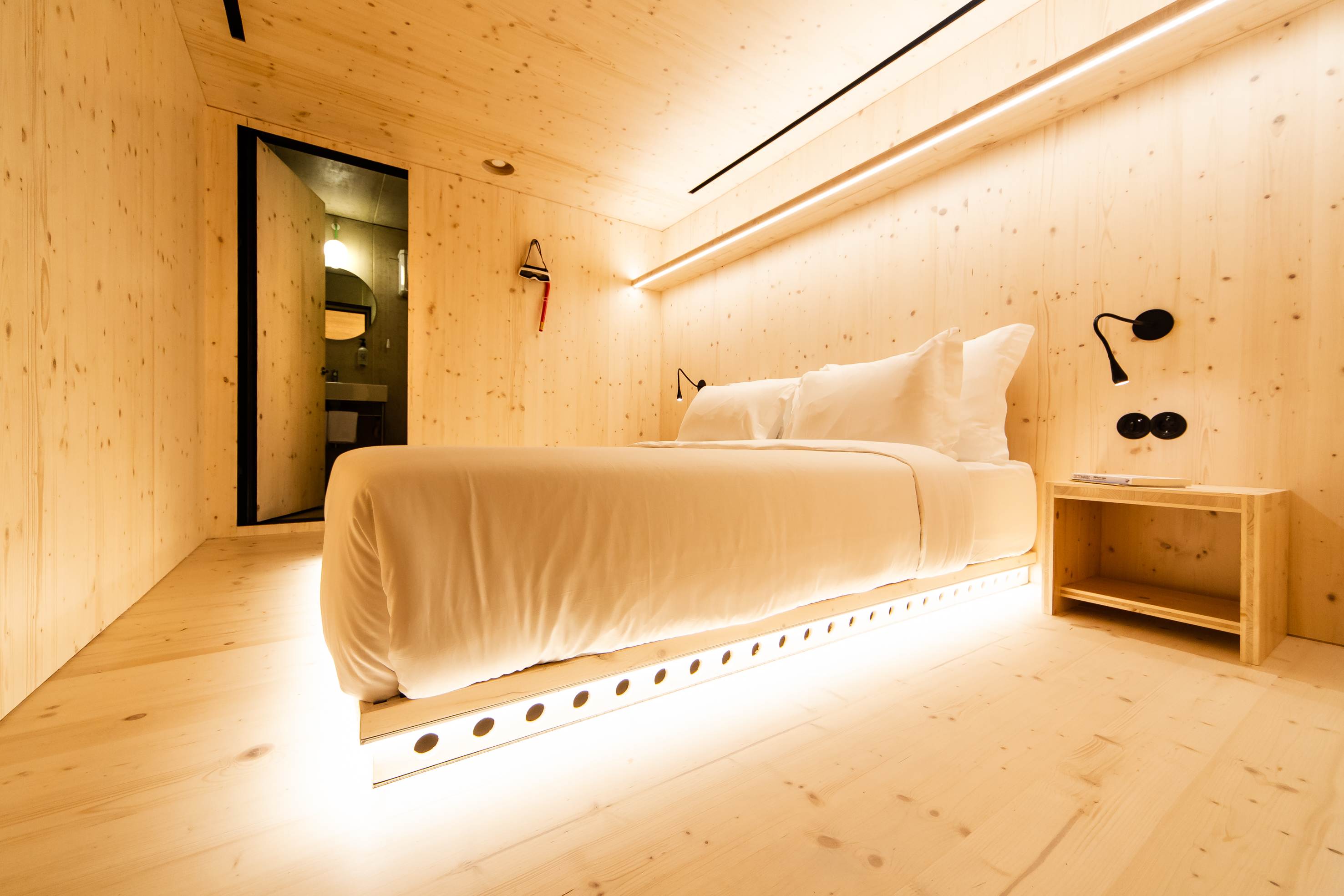 Hostels Worldwide - Online Hostel Bookings, Ratings and Reviews