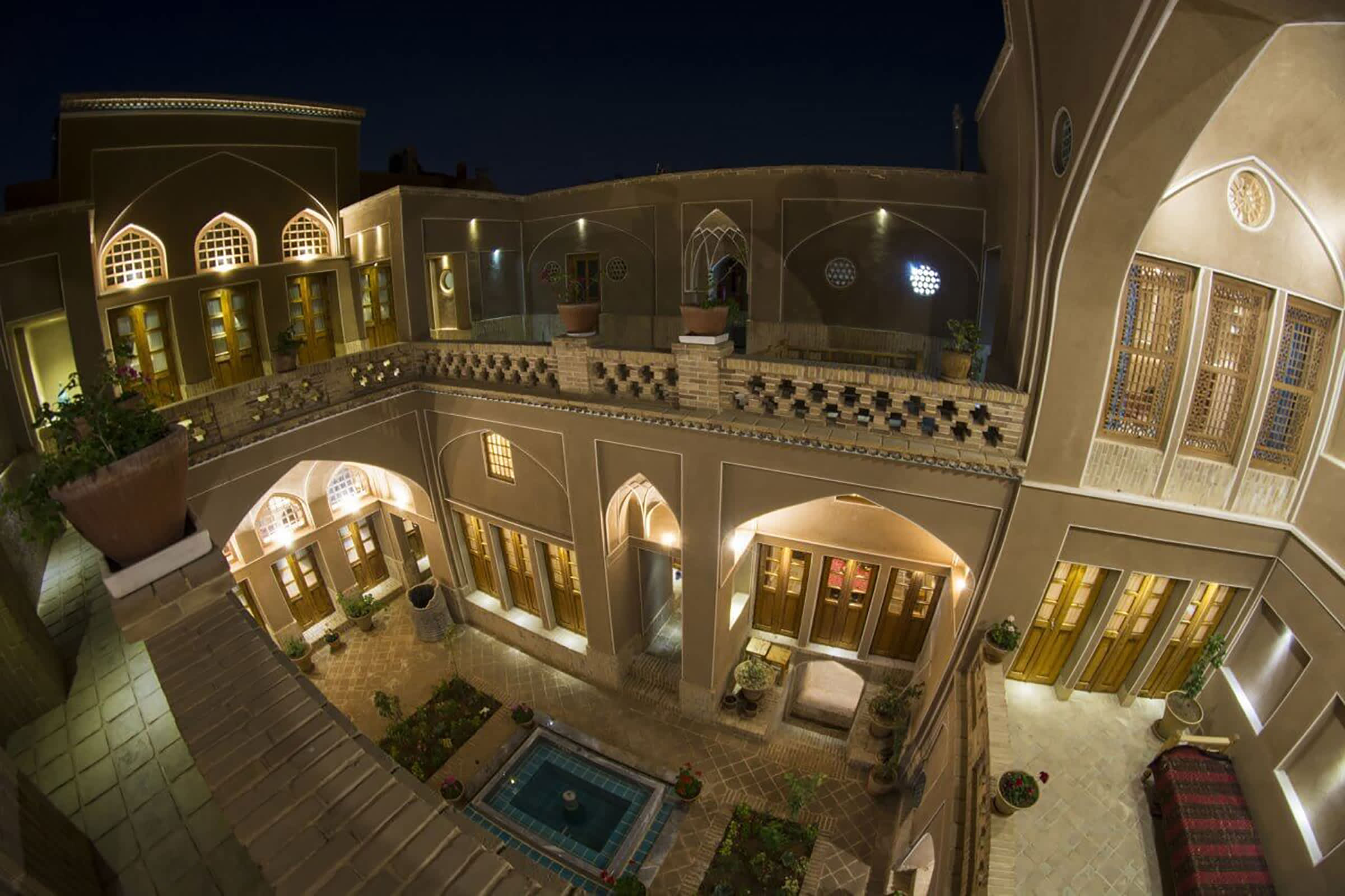 Sarva Traditional House in Kashan, Iran - Book Budget Hotels with ...