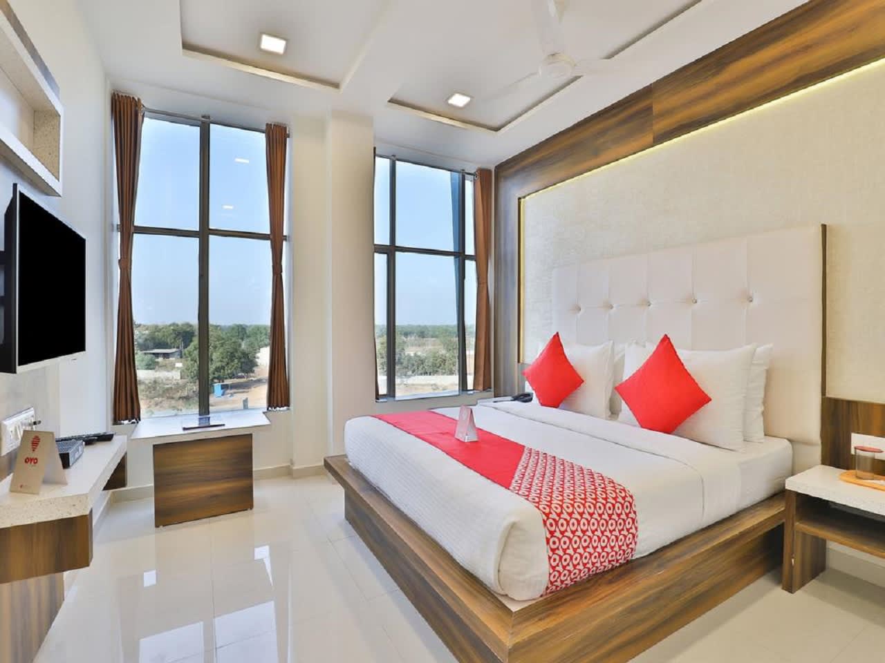 Hotel Leisure by Sky Stays in Ahmedabad, India - Find Cheap Hostels and ...