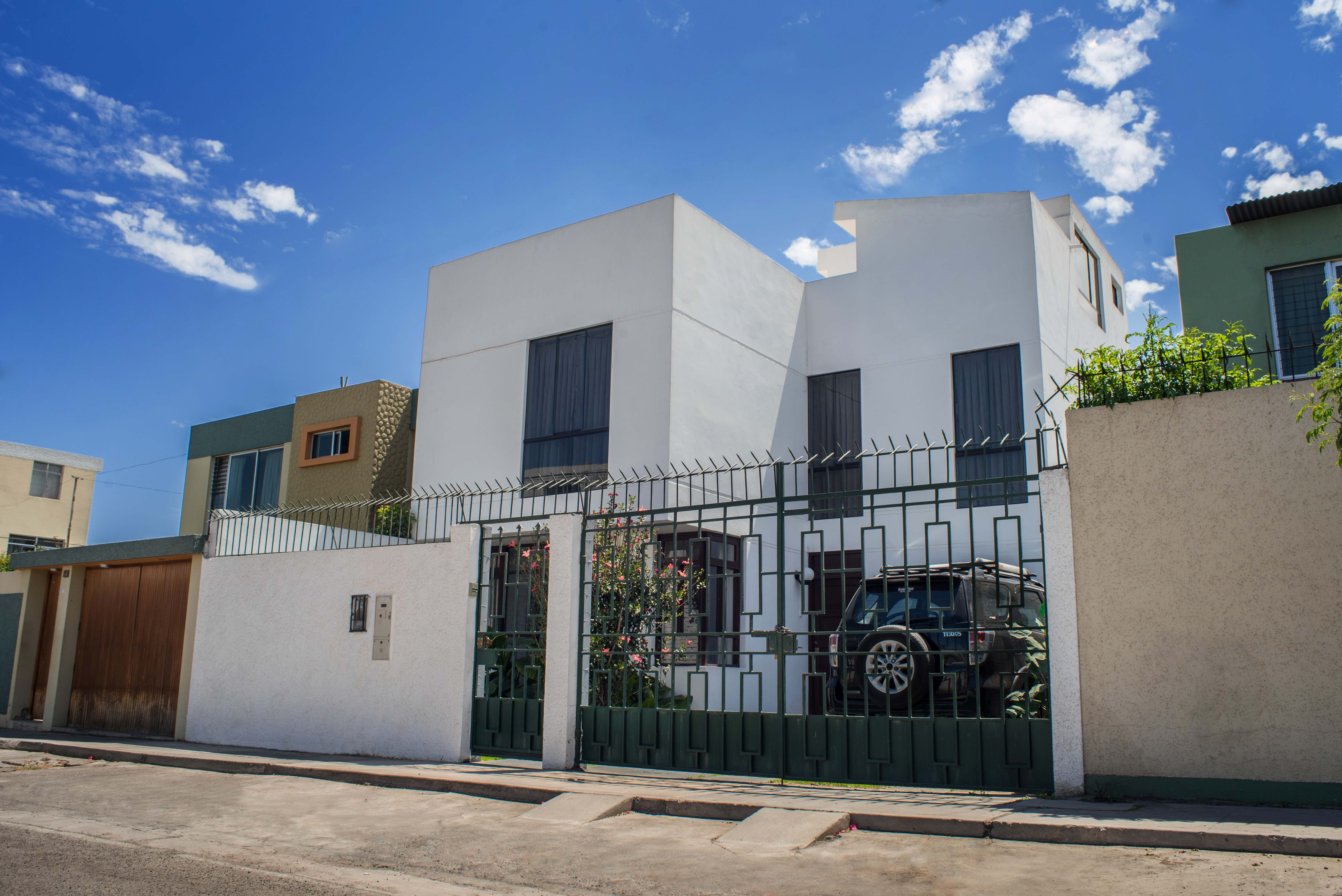 Resort Suite Confort in Arequipa, Peru - Find Cheap Hostels and Rooms ...