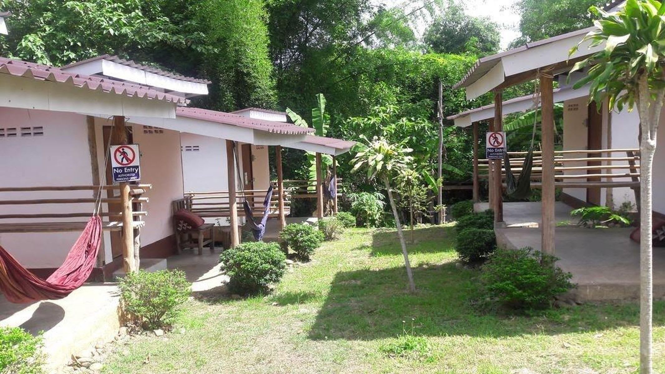 Pai Sleepy Hut in Pai, Thailand - Find Cheap Hostels and Rooms at ...