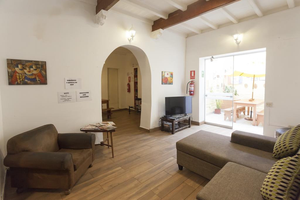 Lion Backpackers in Lima, Peru - Find Cheap Hostels and Rooms at ...