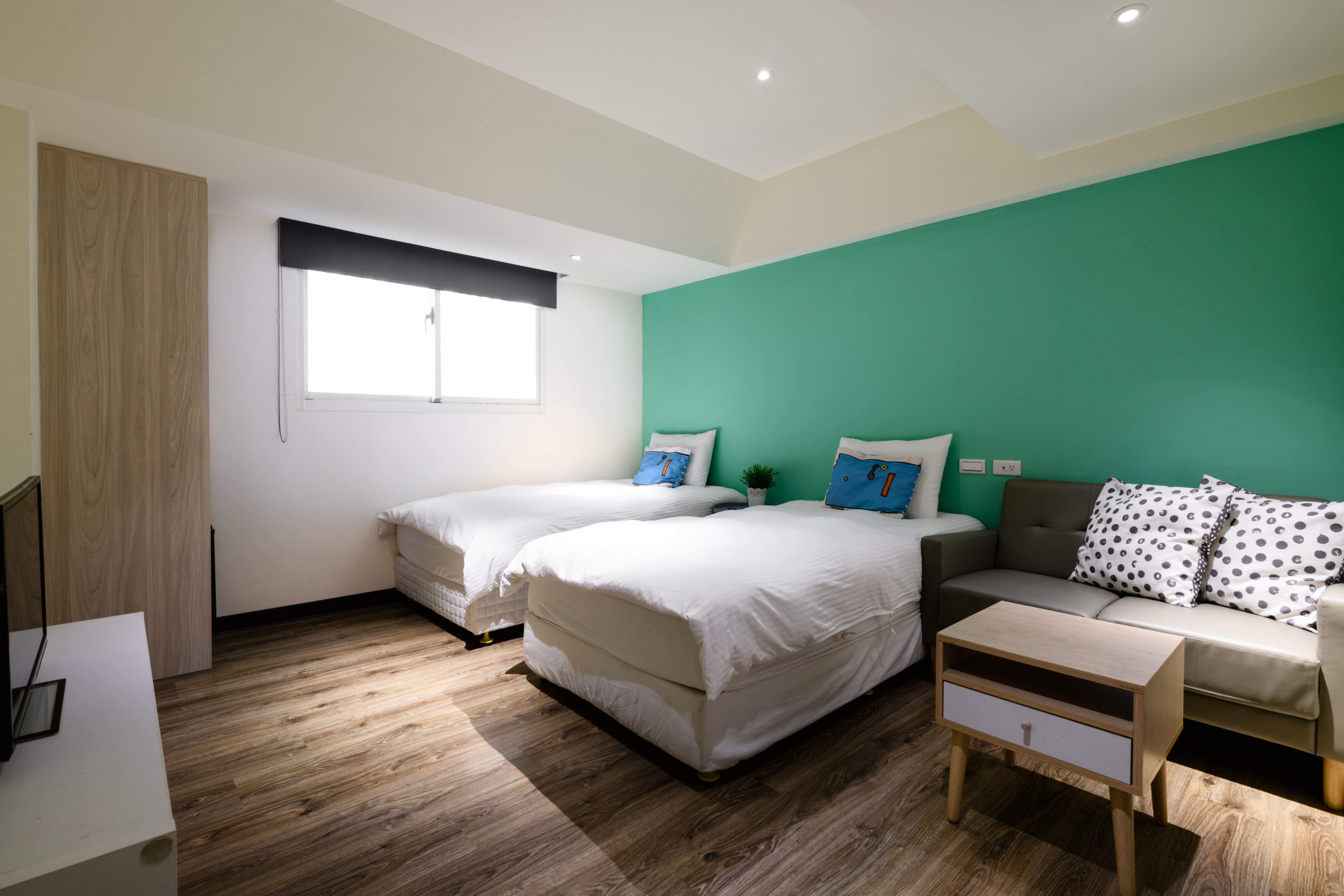 Westside Studio in Taipei, Taiwan China - Find Cheap Hostels and Rooms ...