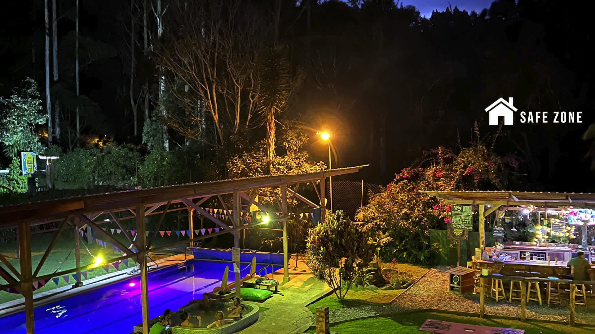 Mama Tungu Hostel, Banos - 2024 Prices & Reviews - Hostelworld