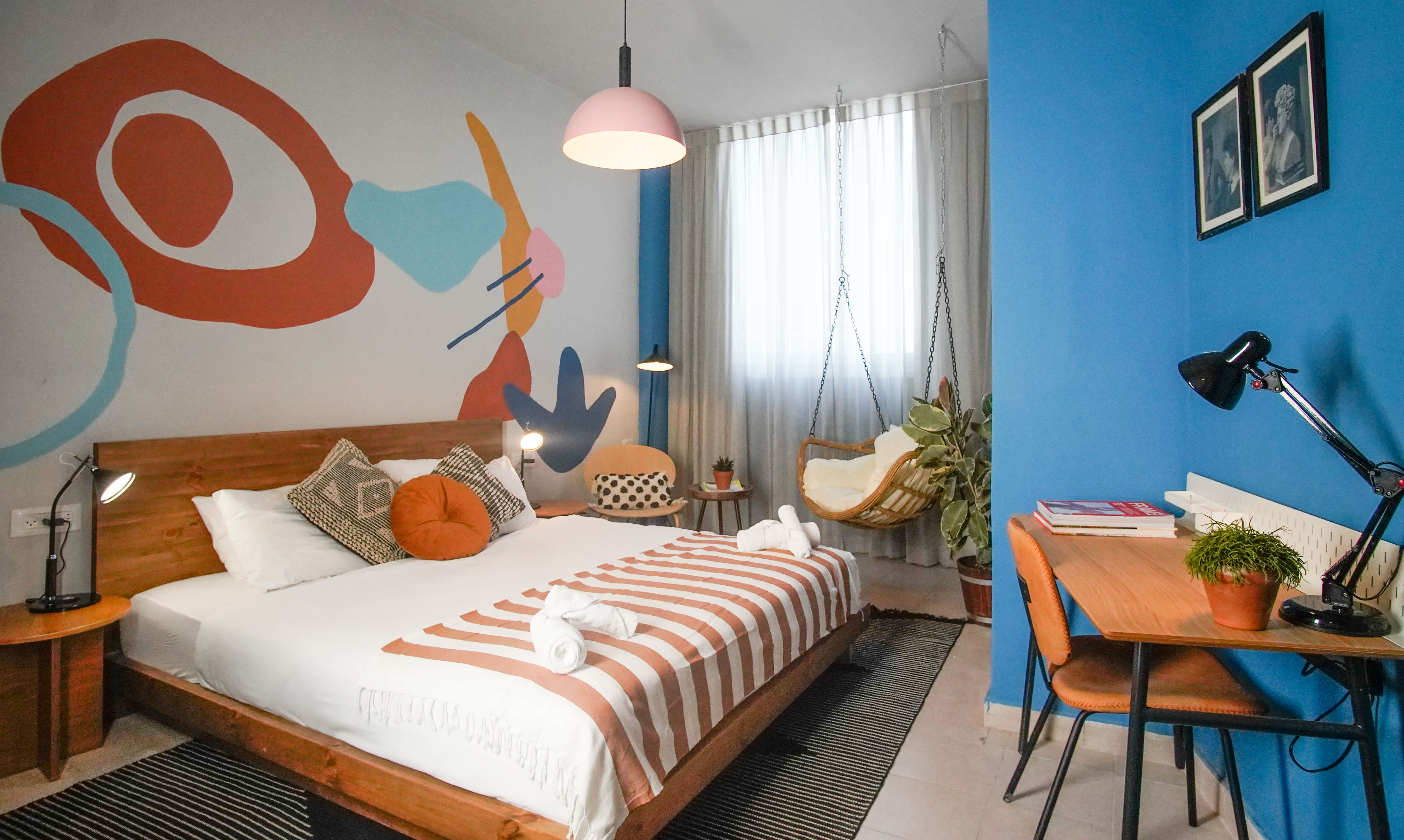 Hostels Worldwide - Online Hostel Bookings, Ratings and Reviews