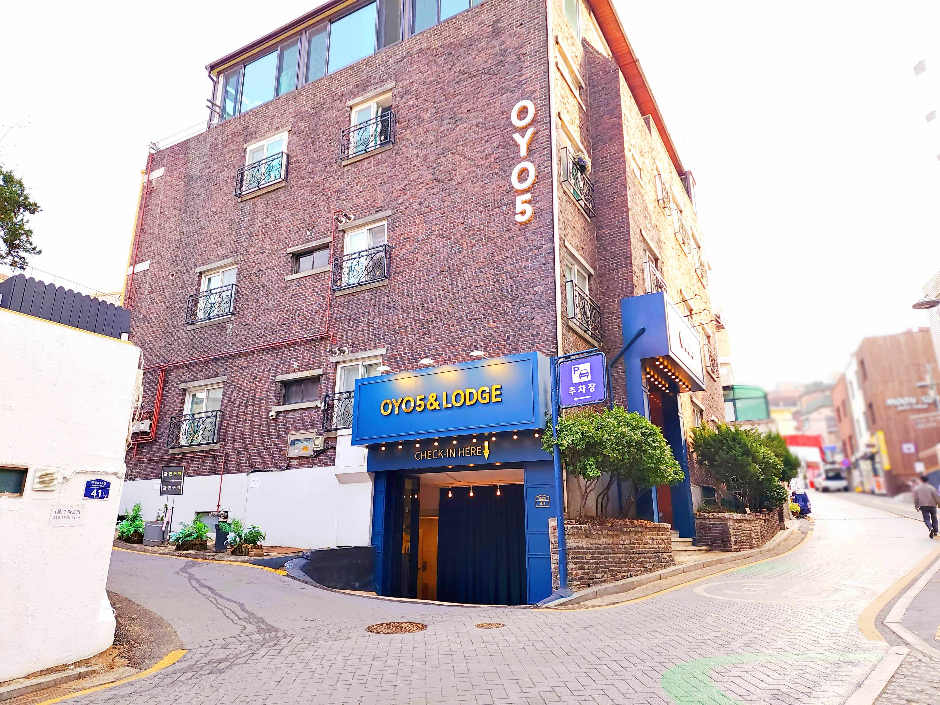 OYO Hostel Myeongdong 5, Seoul - 2024 Prices & Reviews - Hostelworld