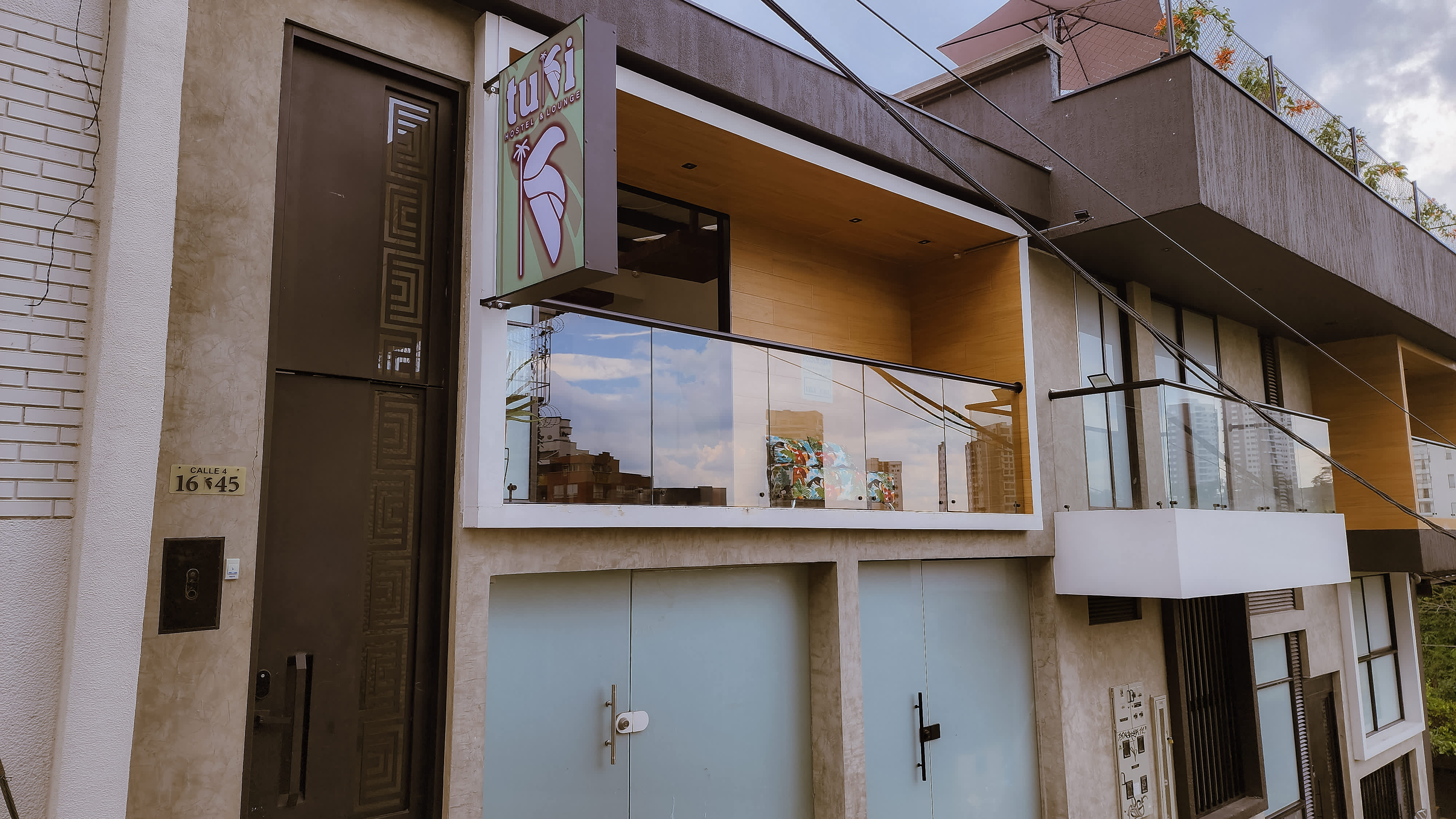 Hostels Worldwide - Online Hostel Bookings, Ratings and Reviews