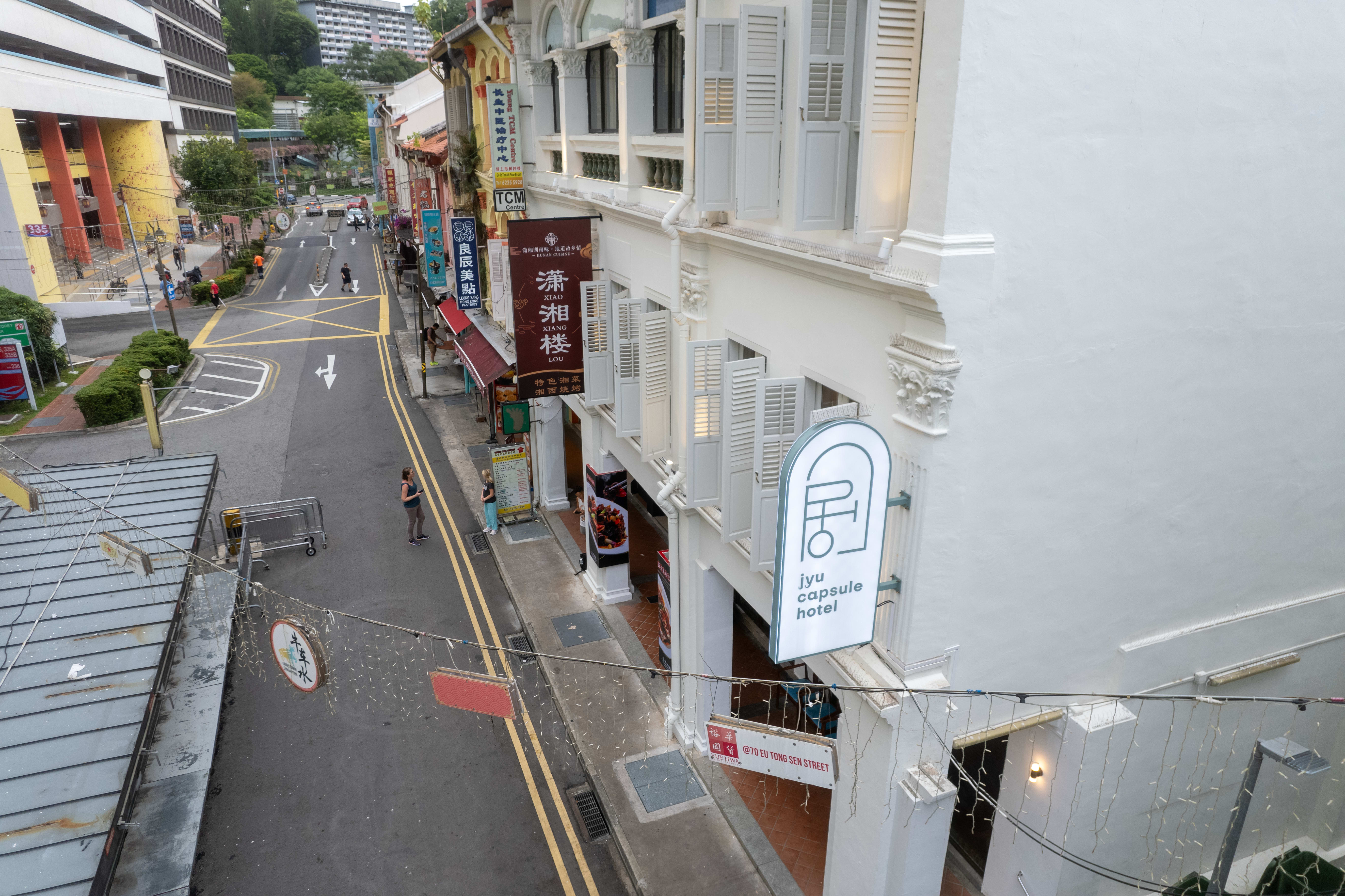 Jyu Capsule Hotel, Singapore - 2024 Prices & Reviews - Hostelworld