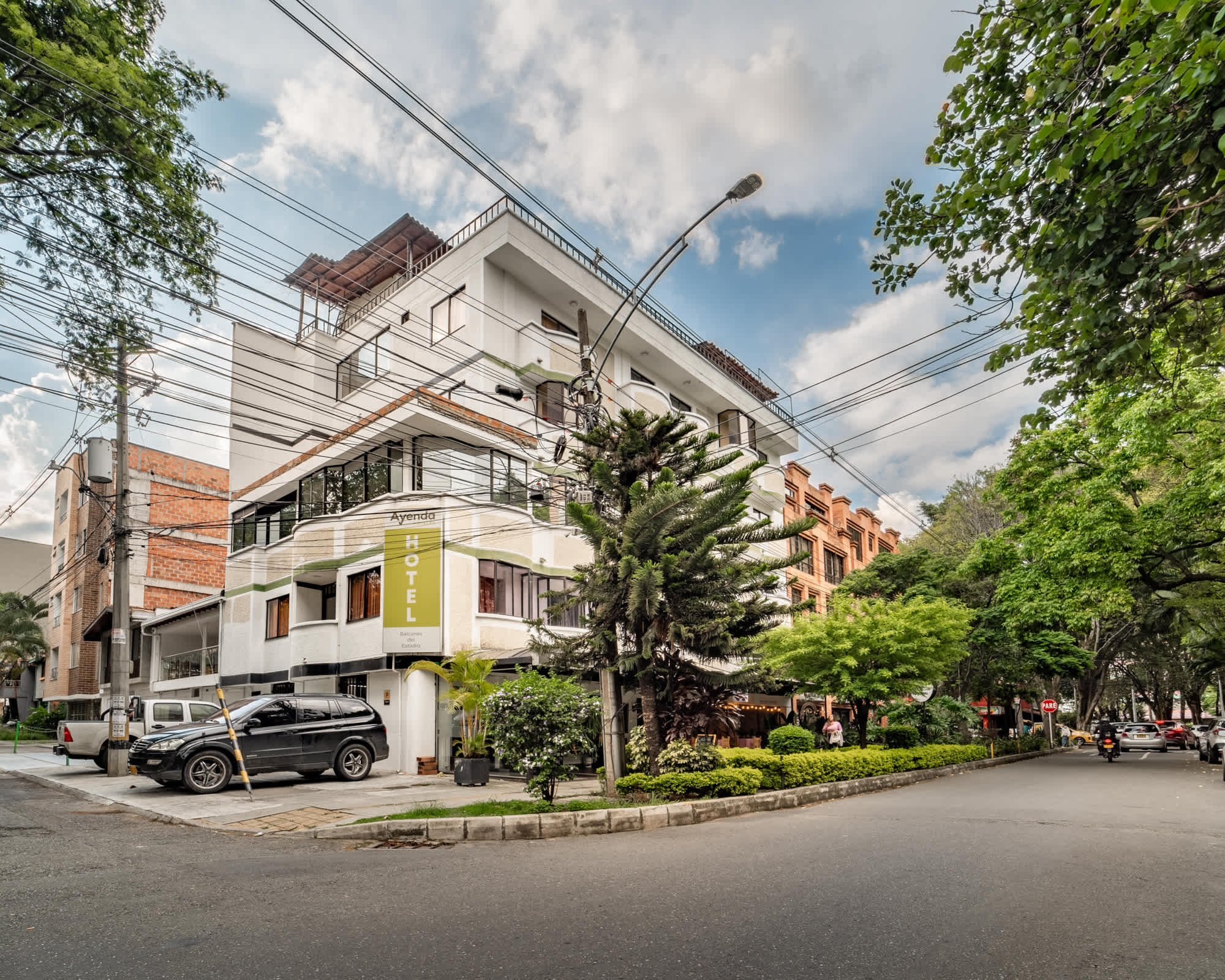 Hostels Worldwide - Online Hostel Bookings, Ratings and Reviews