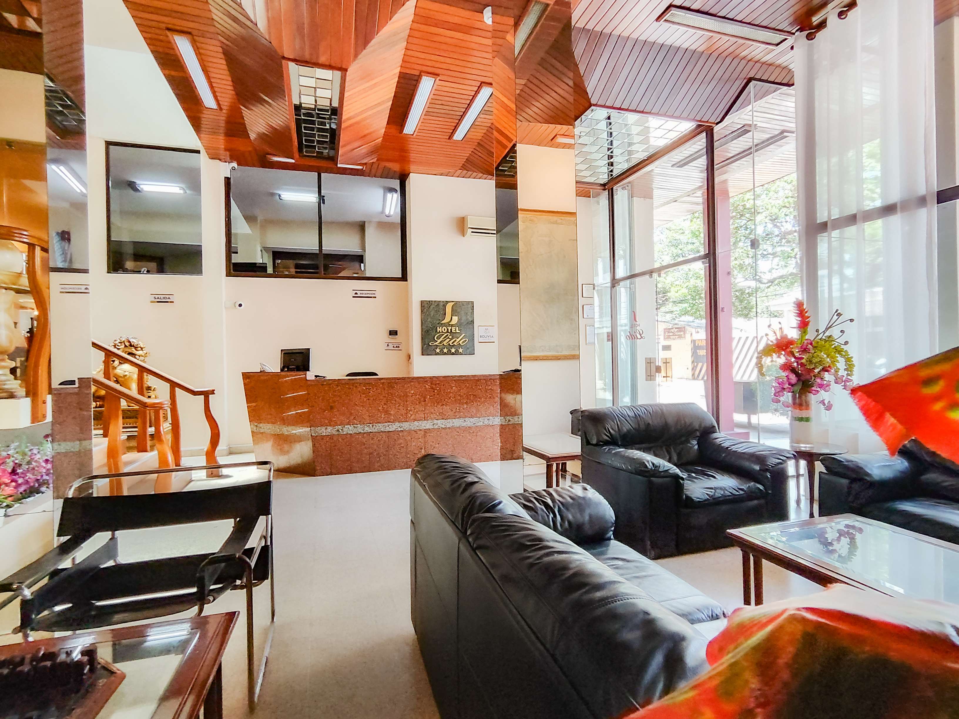 Hostels Worldwide - Online Hostel Bookings, Ratings and Reviews