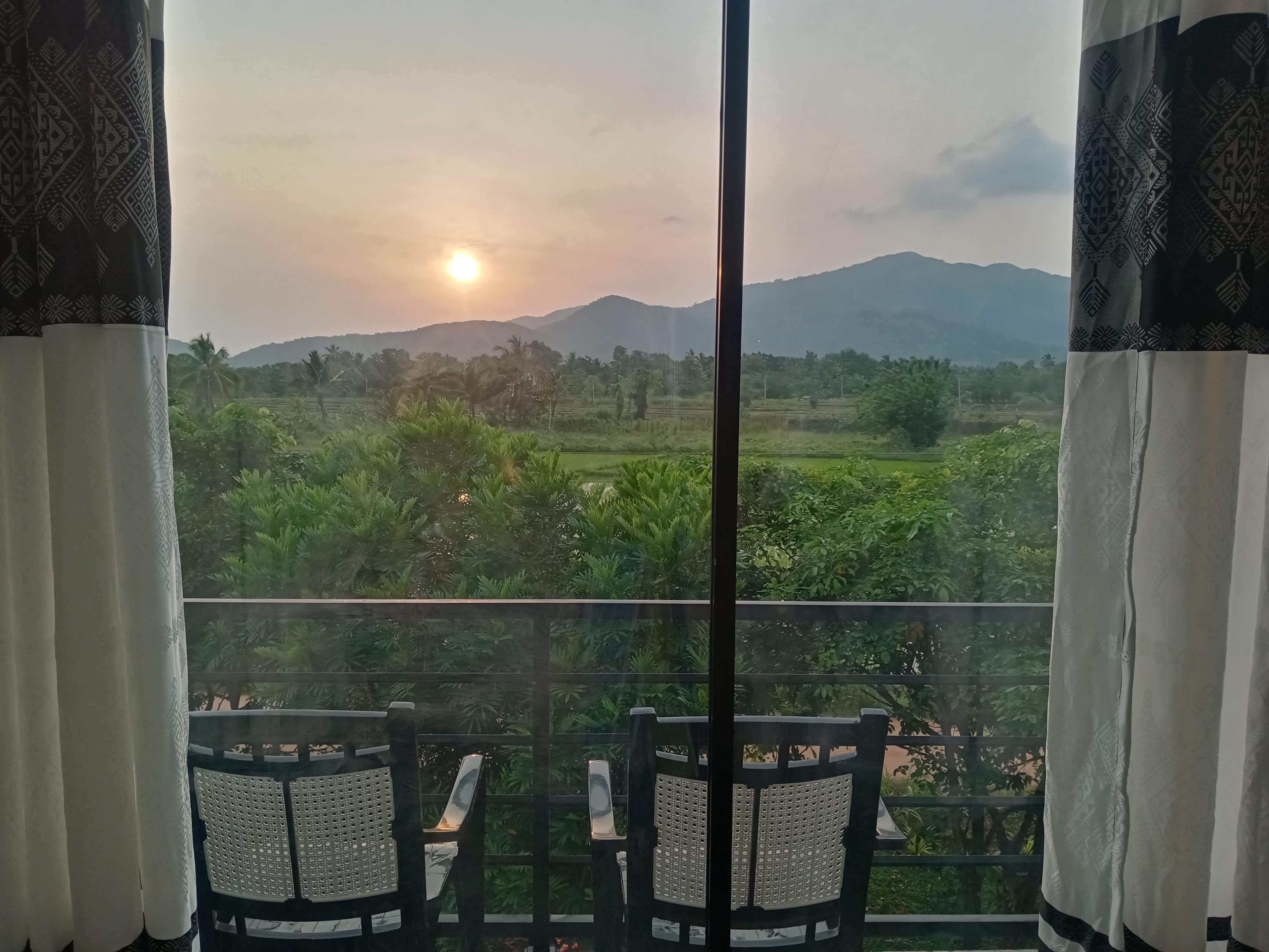 Hostels Worldwide - Online Hostel Bookings, Ratings and Reviews