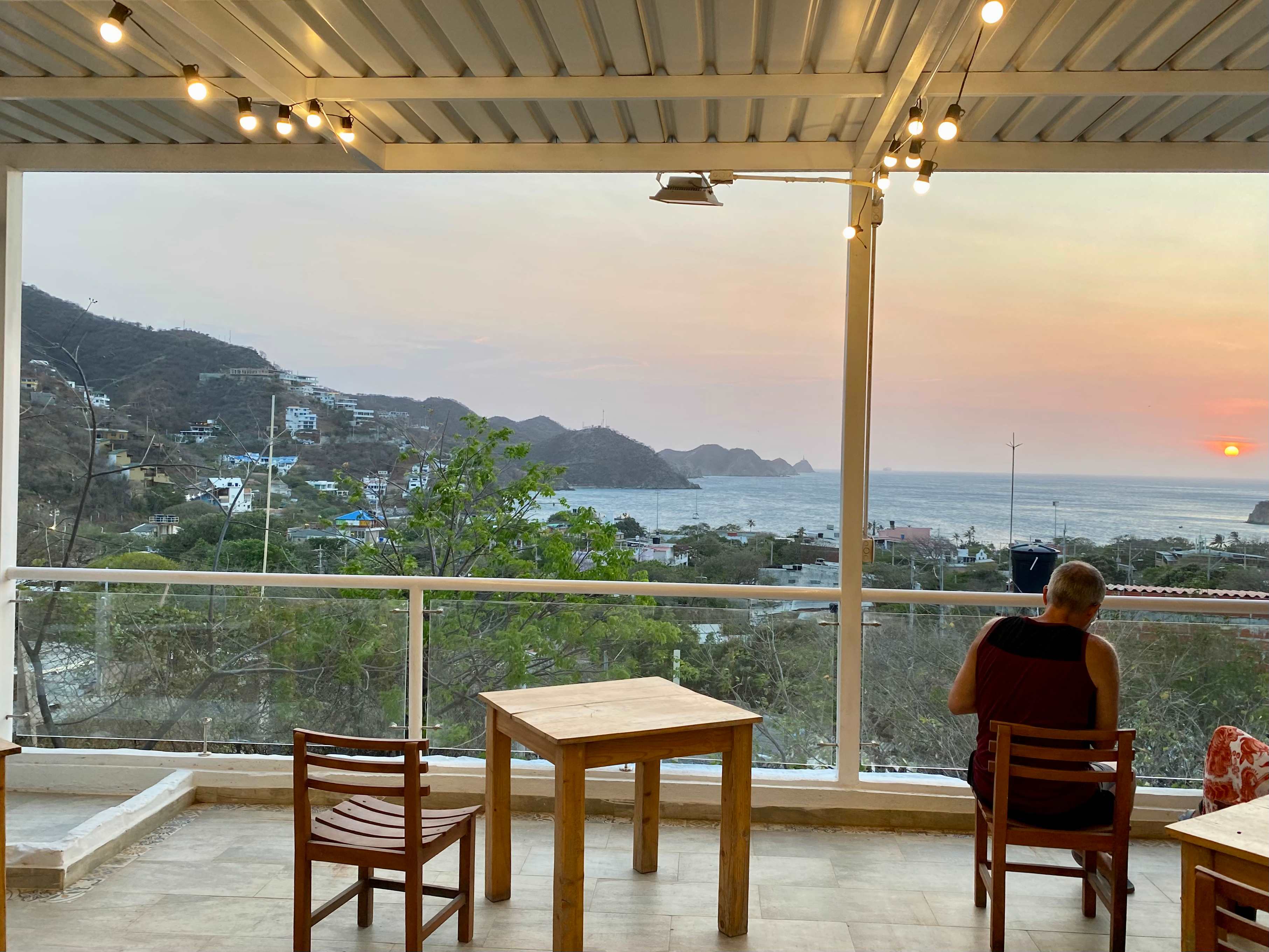 Hostels Worldwide - Online Hostel Bookings, Ratings and Reviews